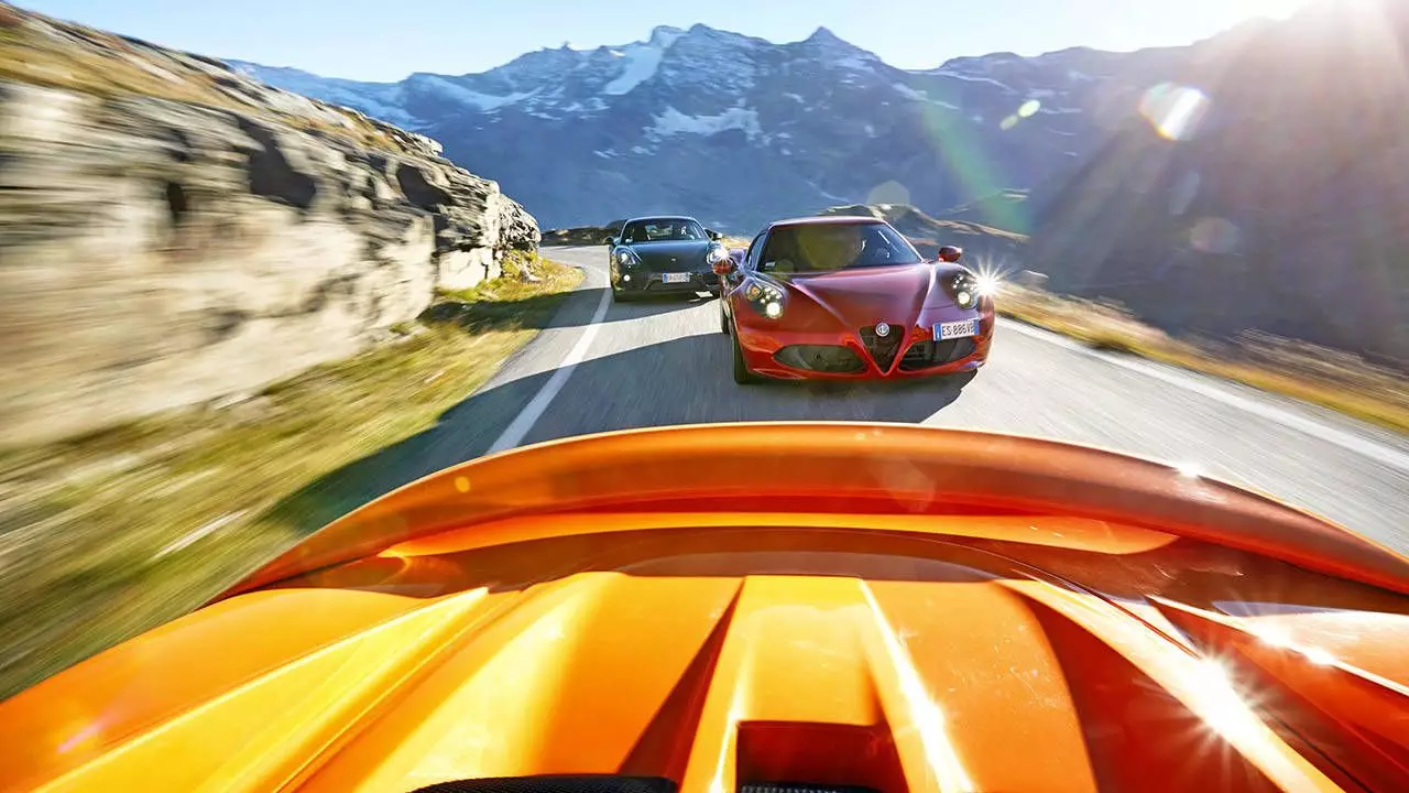 alfa romeo 4c vs porsche cayman and lotus elise