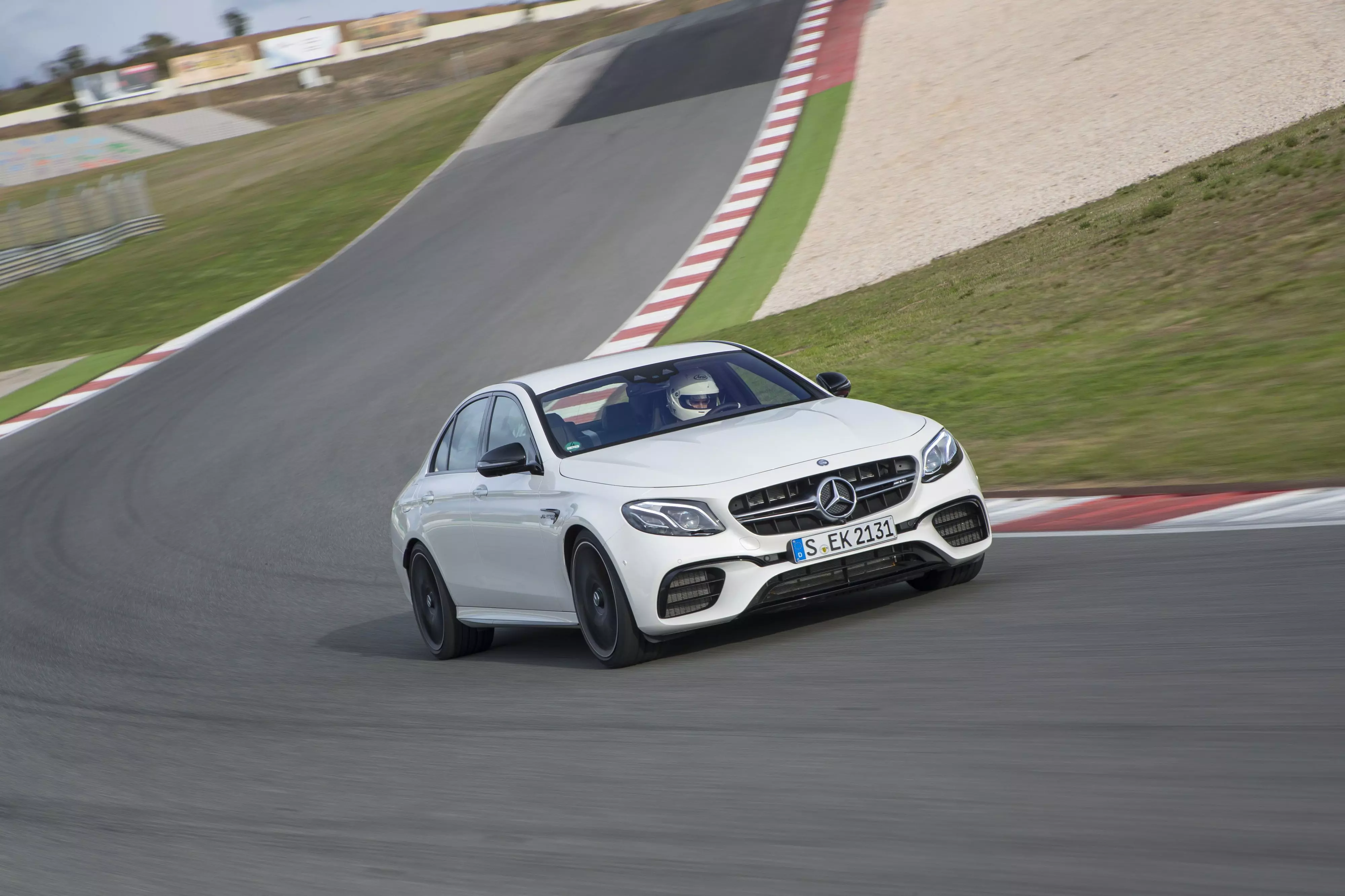 I-Mercedes-AMG E63S