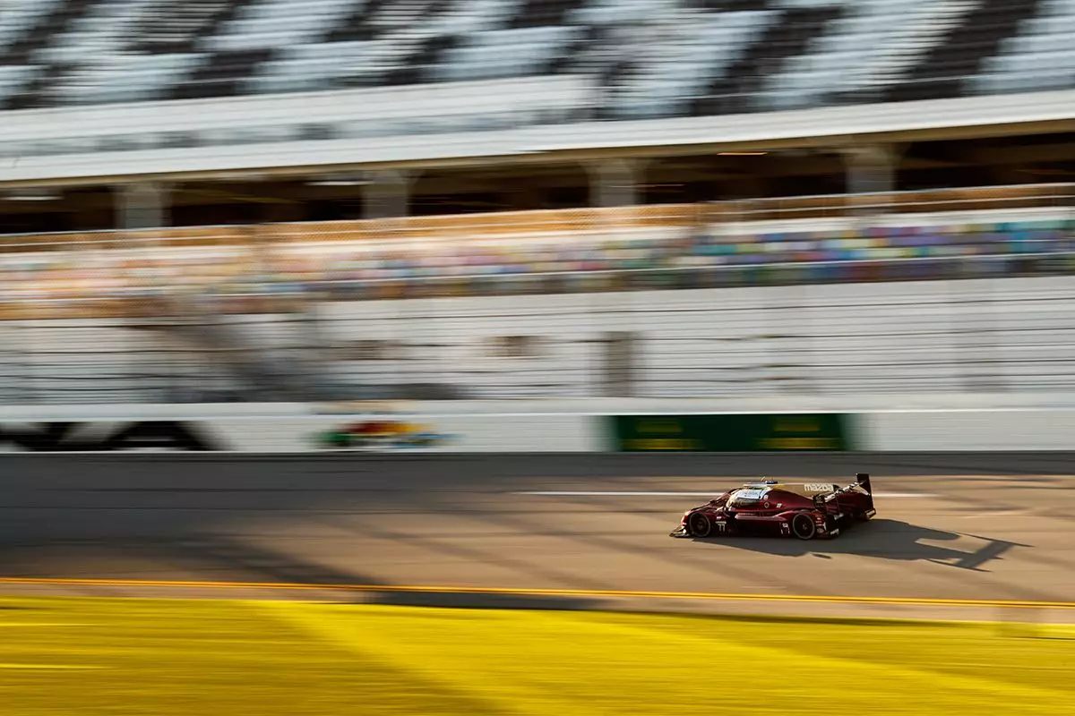 Rolex 24 на выставе Daytona-IMSA 2019