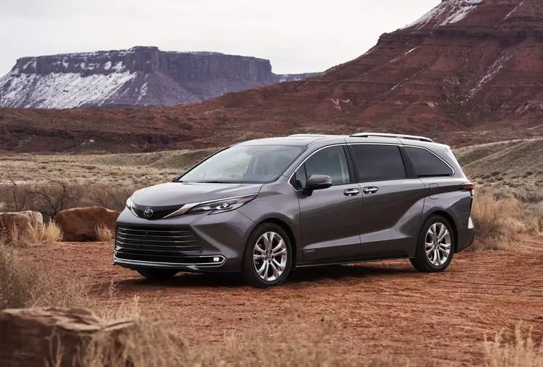 Toyota Sienna 2021