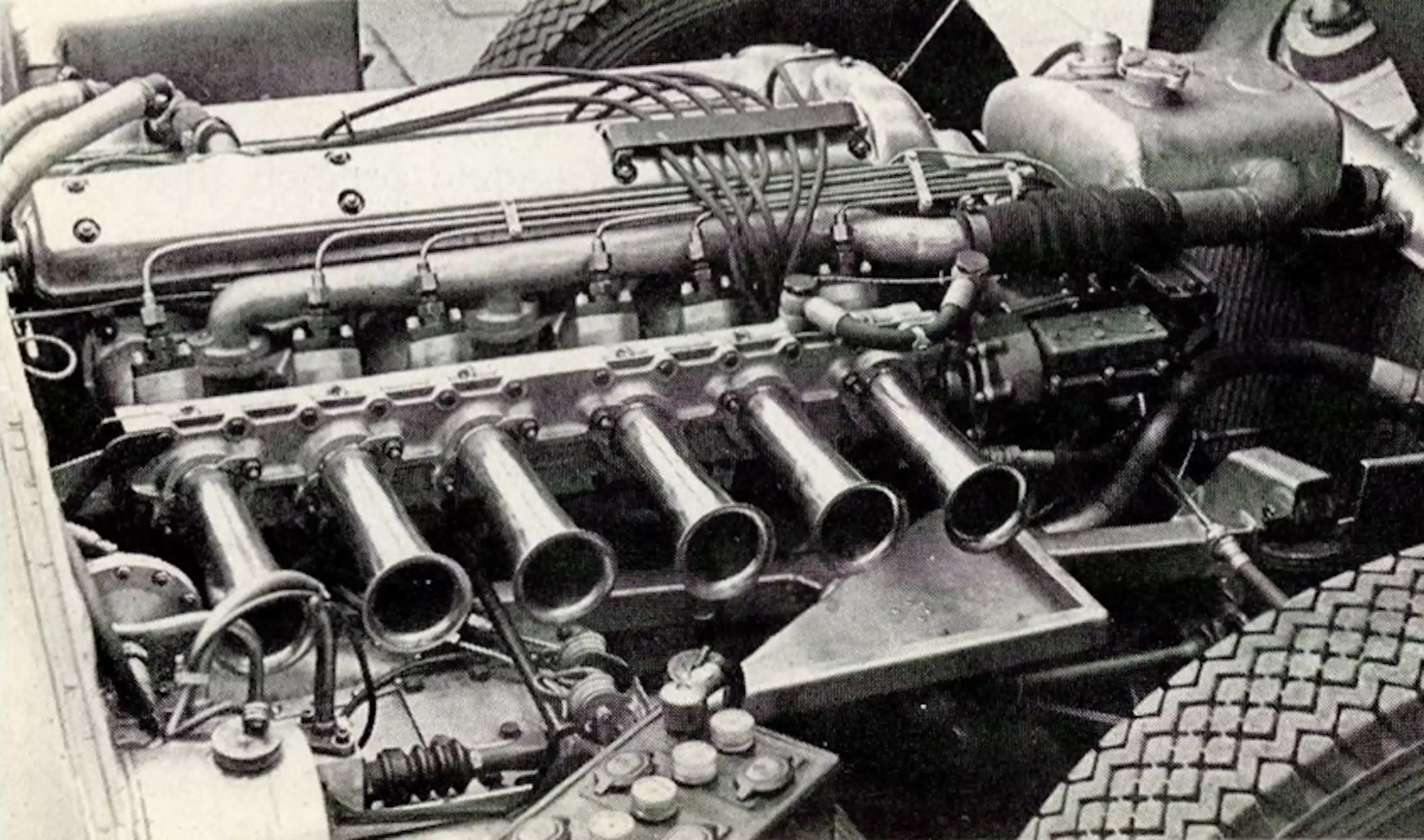 jaguar d type inline six engine photo by kurt worner