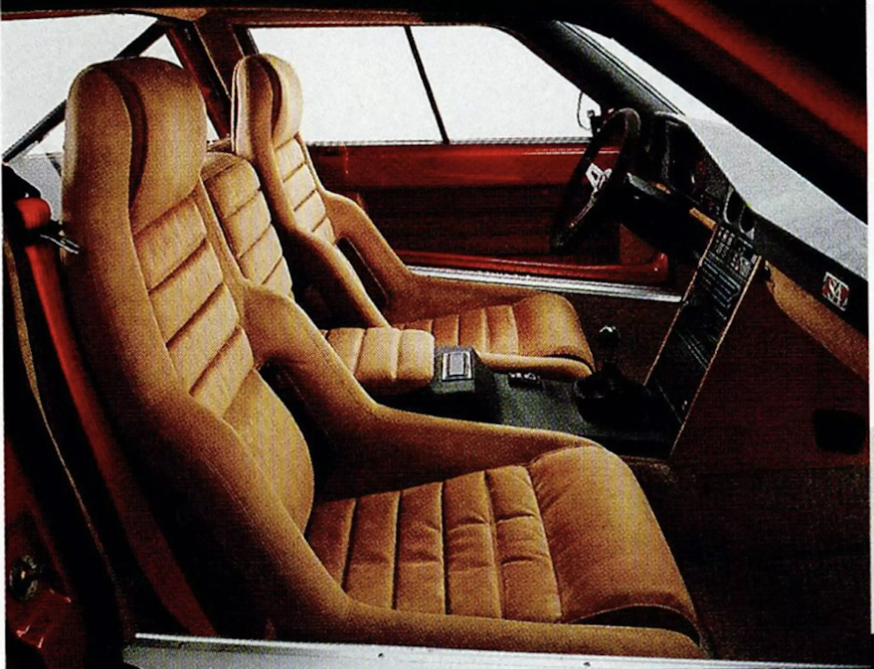 interior lancia delta s4