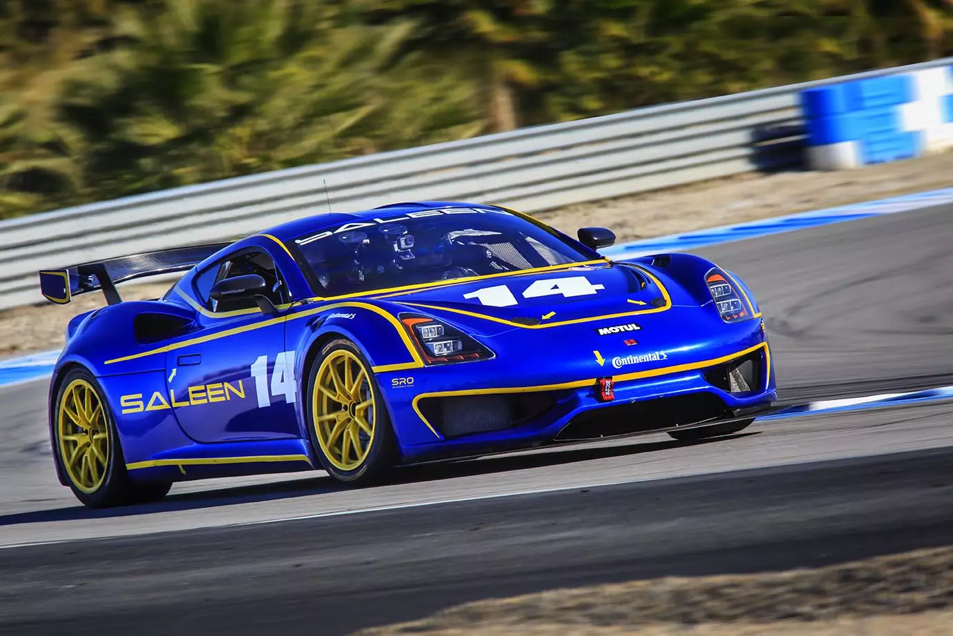 Saleen S1 איז אַ אמת דרייווער מאַשין - איבערבליק, פאָטאָס, שפּור טעסט