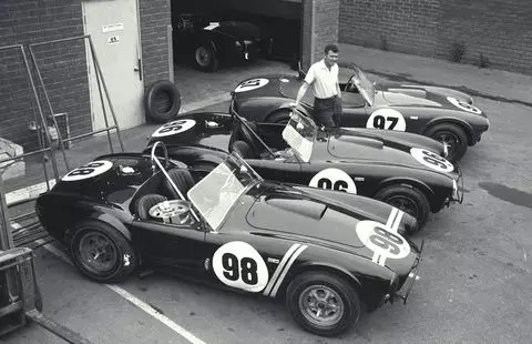 carroll Shelby hrdinovia