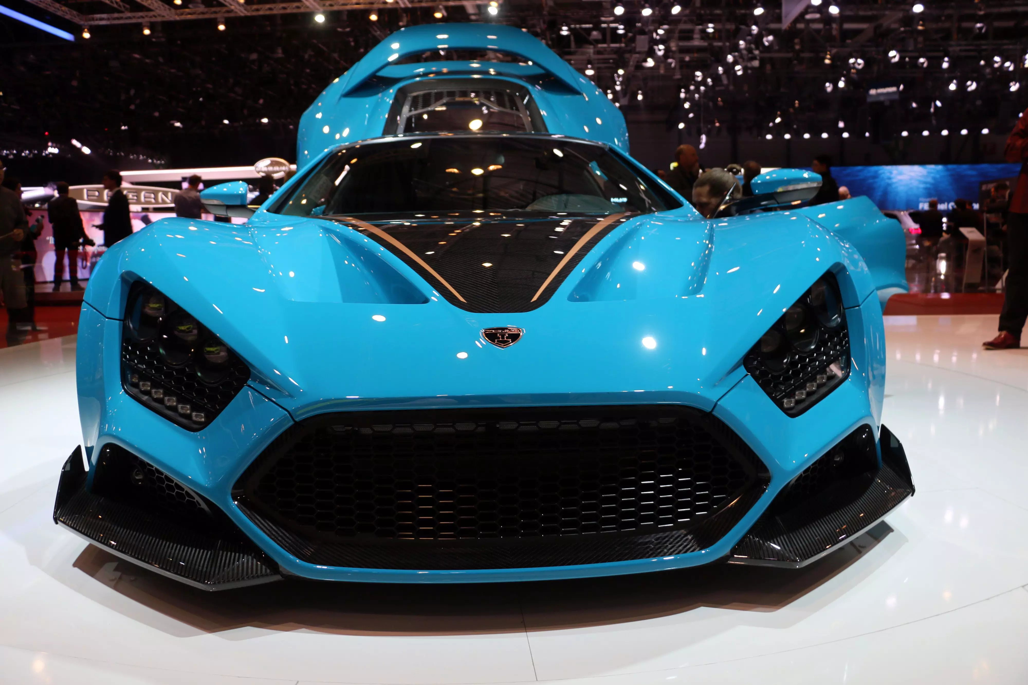 Landvoertuig, Voertuig, Motor, Motorontwerp, Supermotor, Motorskou, Sportmotor, Zenvo ST, Coupé, Prestasiemotor,