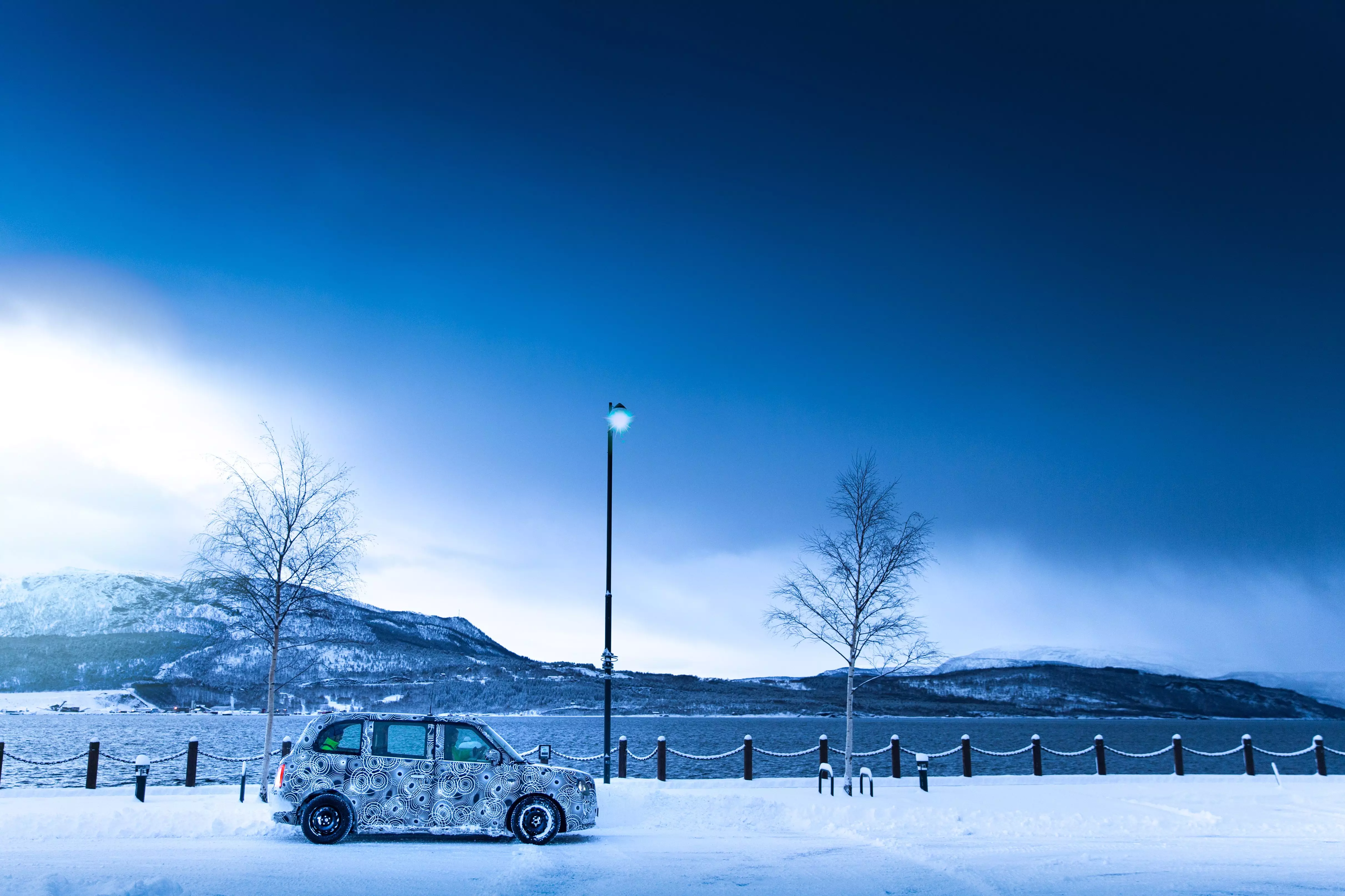 Schnee, Winter, Himmel, blau, Einfrieren, Wolke, Fahrzeug, Auto, Baum, Eis,