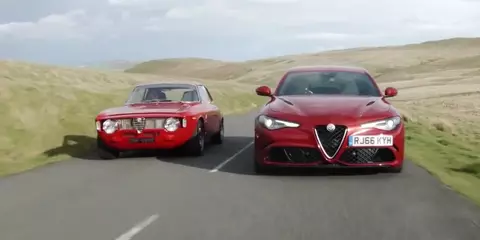 Veículo terrestre, Veículo, Carro, Design automotivo, Alfa romeo 8c competizione, Alfa romeo, Alfa romeo 8c, Carro esportivo, Carro de luxo pessoal, Carro executivo,