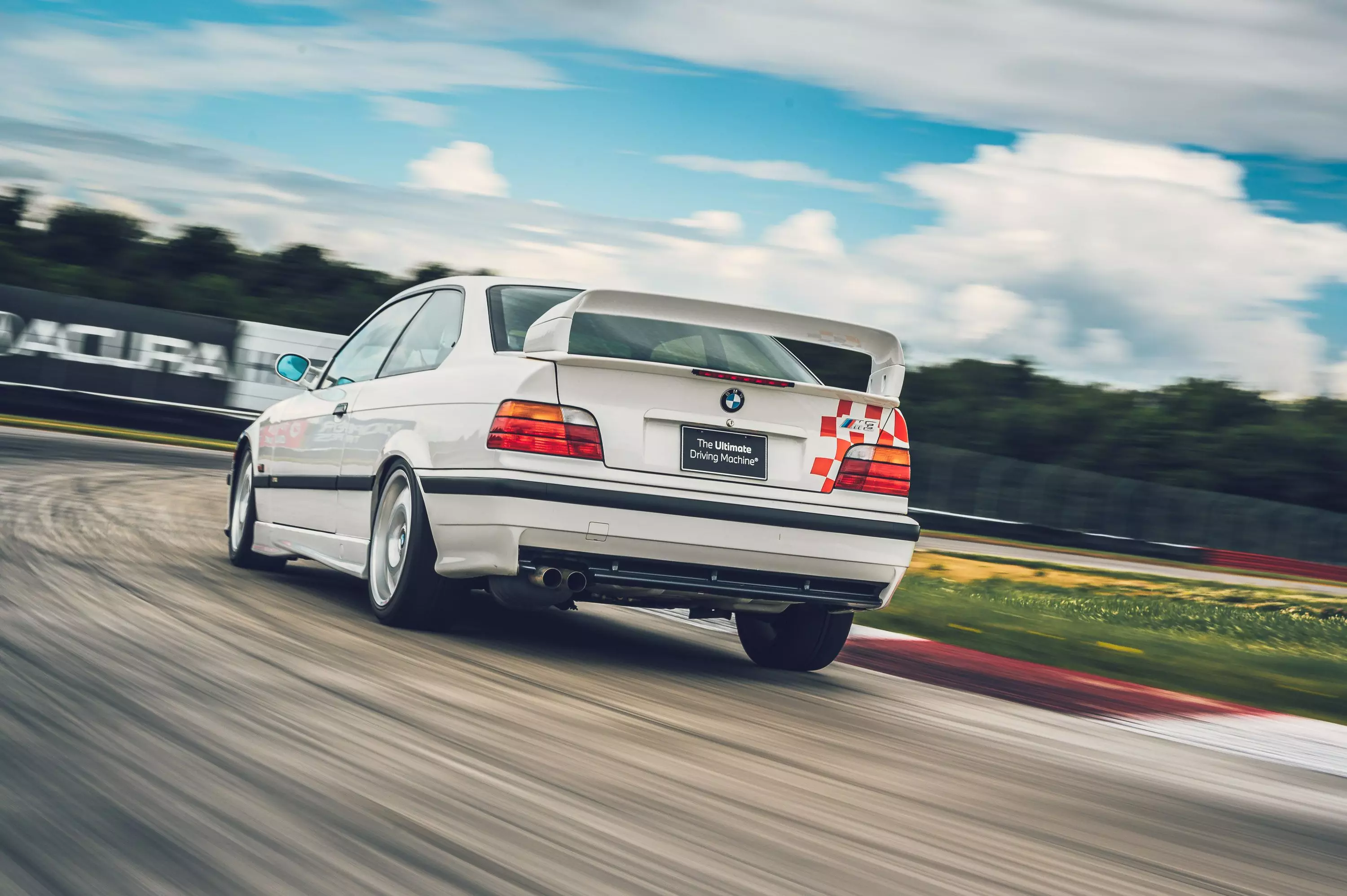 bmw e36 m3 testne fotografije