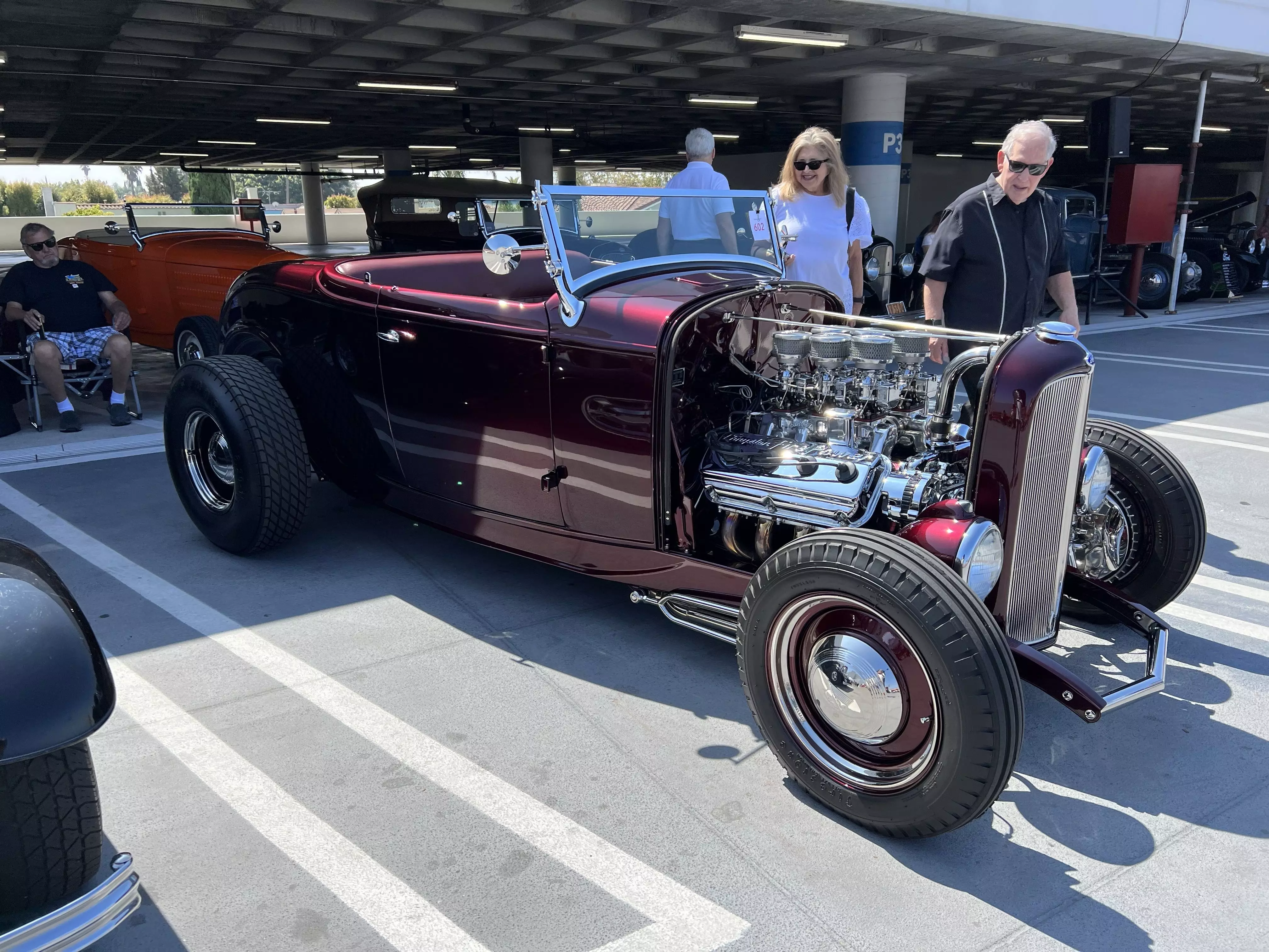 1932. gada ford rodsters Deuce Day pasākumā Pētersona muzejā 2022