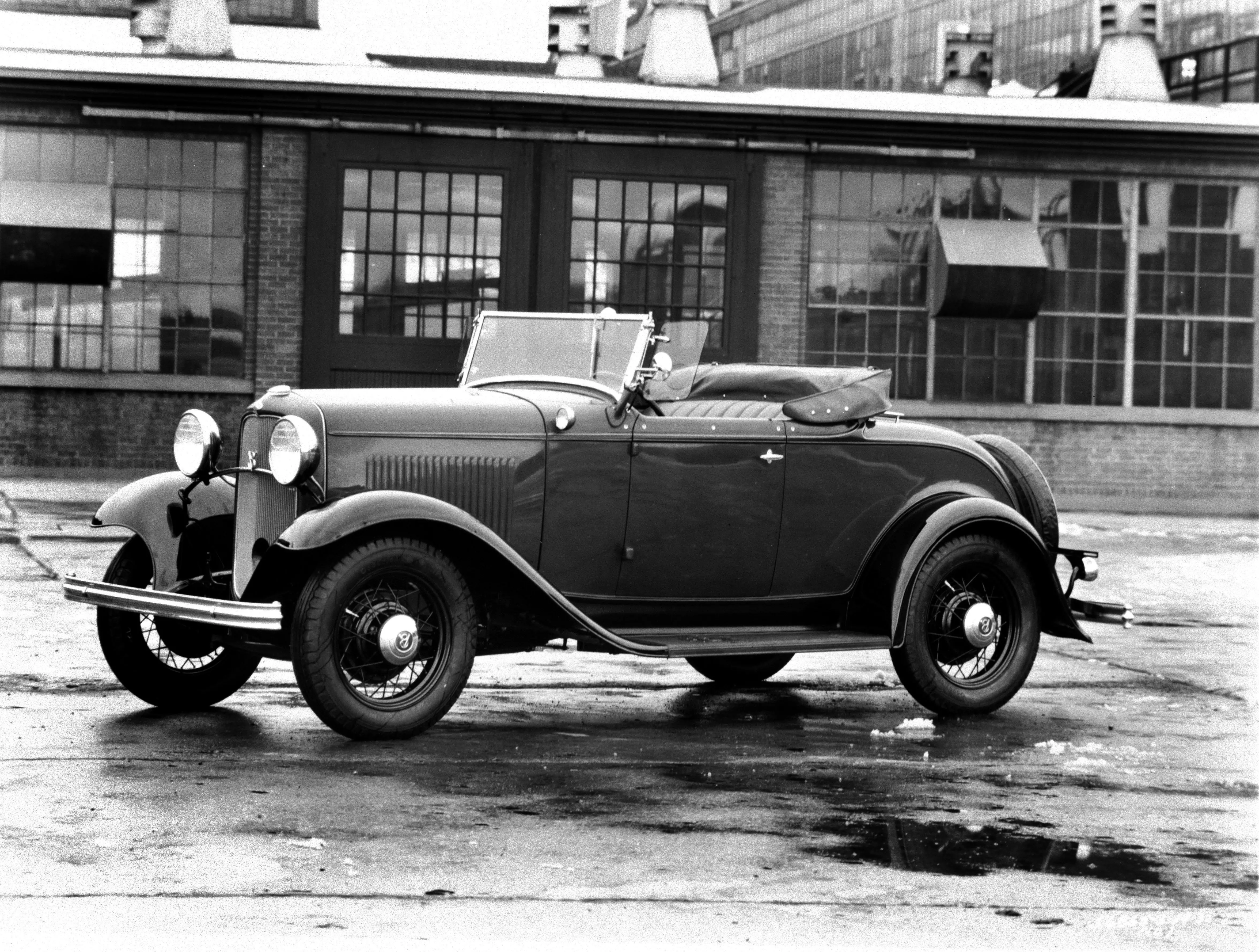 Родстэр ford deluxe 1932 года