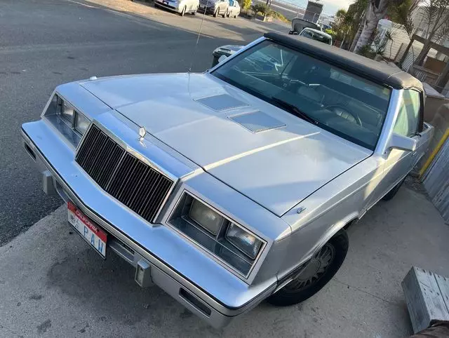 1984 chrysler lebaron turbo conversível