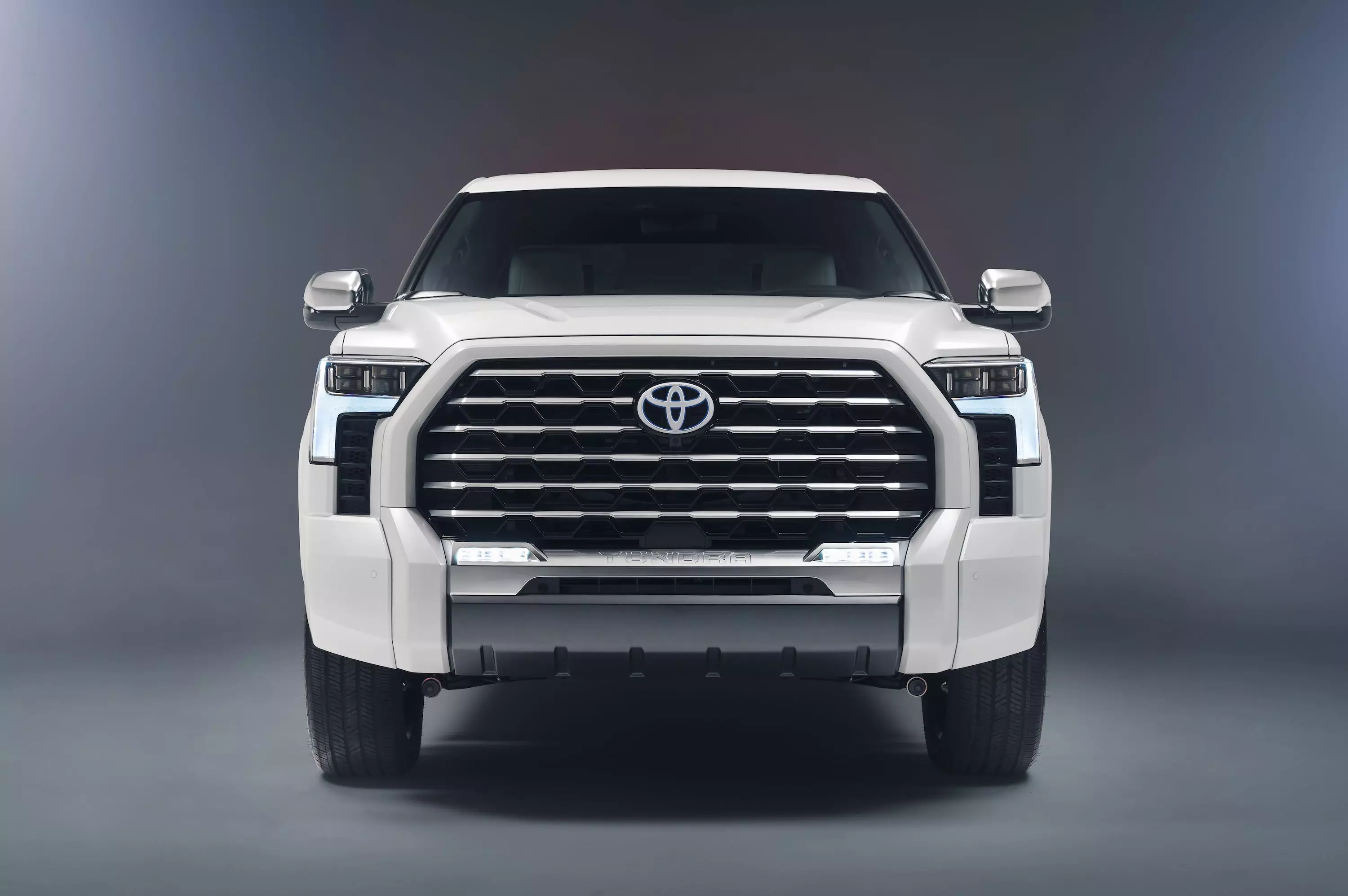 2022 წლის toyota tundra capstone