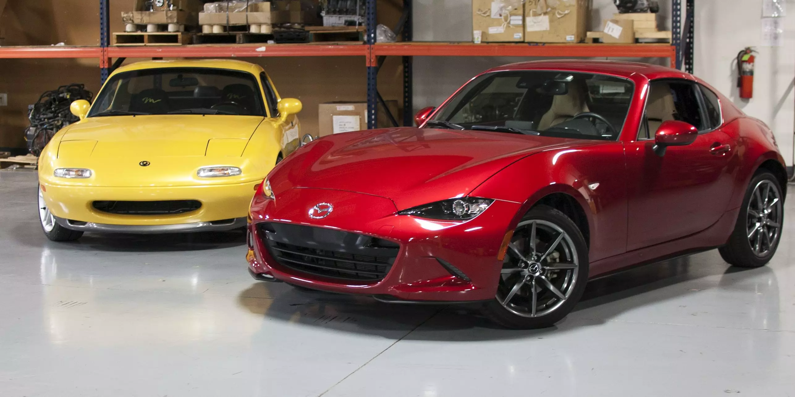 ที่ดิน, ยานพาหนะ, รถยนต์, มาสด้า, Mazda mx-5, รถสมรรถนะ, รถสปอร์ต, รถหรู, กระโปรงหน้ารถ, งานแสดงรถยนต์,