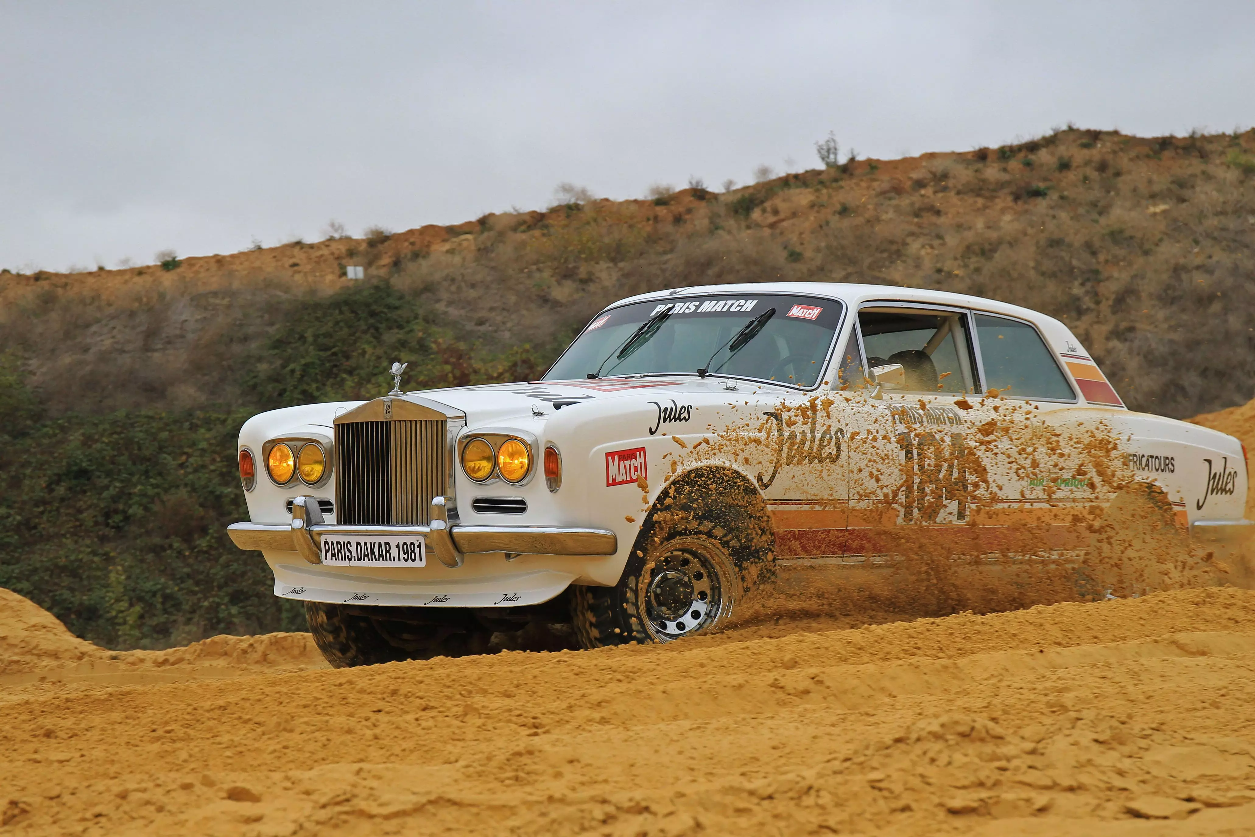 Pozemné vozidlo, Vozidlo, Auto, Rely pravidelnosti, Luxusné vozidlo, Klasické auto, Bentley t-series, Sedan, Coupé, Rolls-royce,