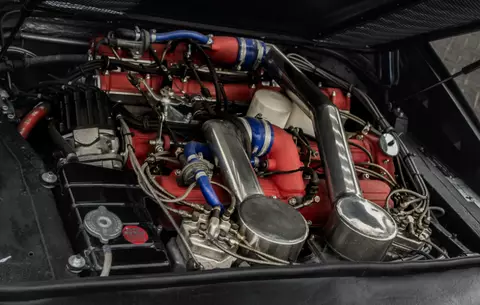 Ferrari 400 Serie V12 montado en un 308