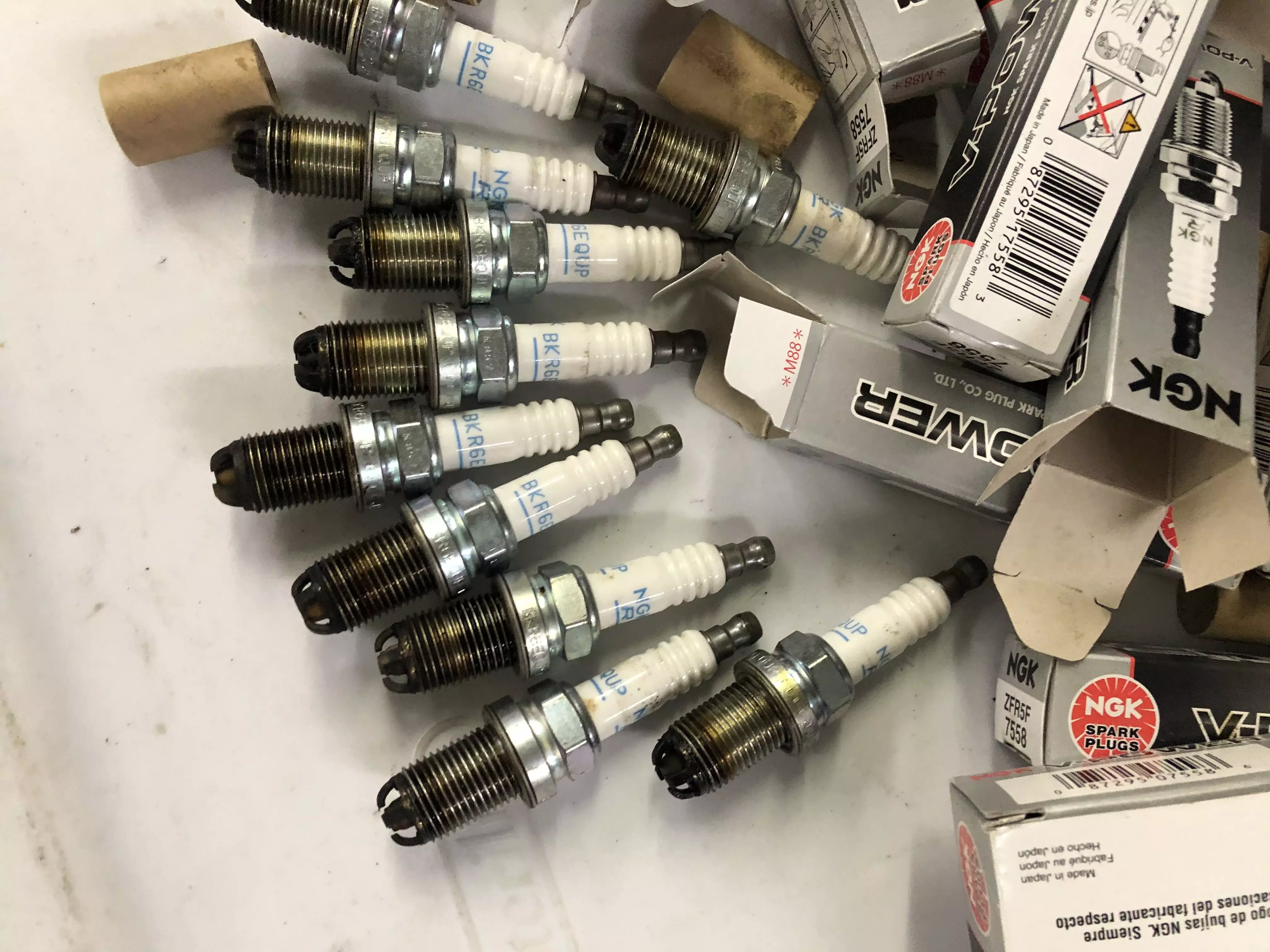 Spark plug, Auto diel, Automotive ignition diel, Automotive motor diel,