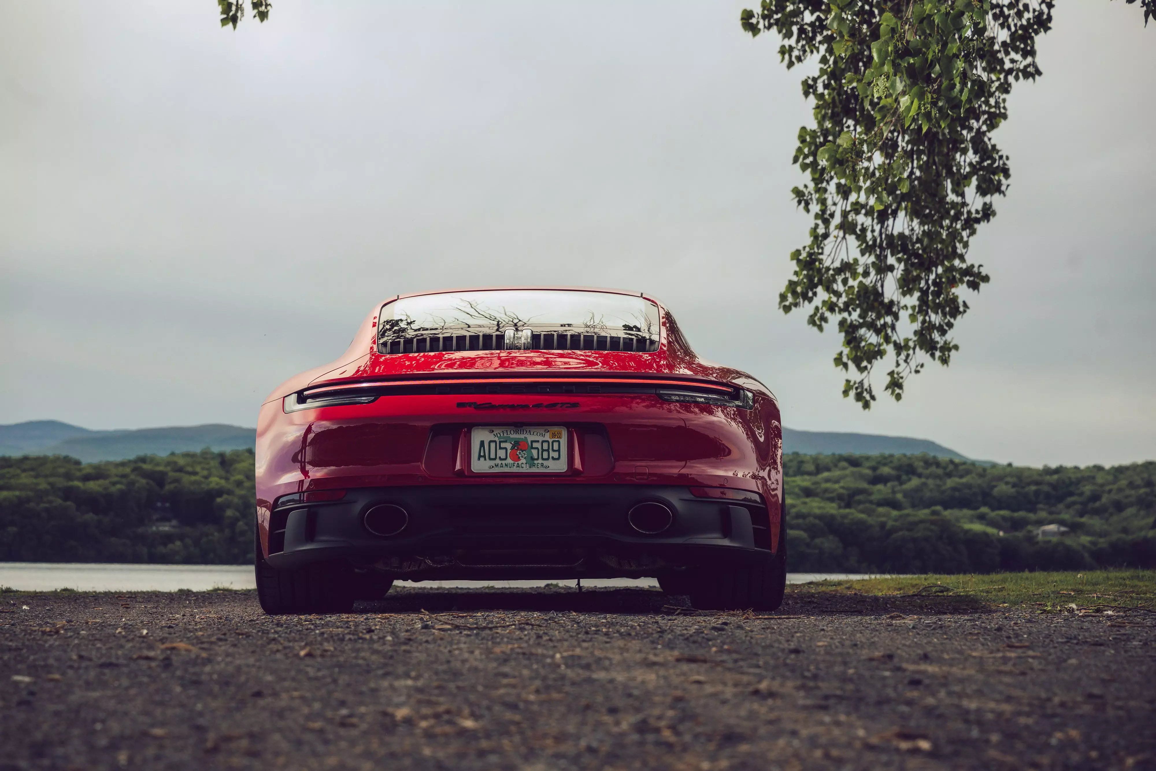 2022 porsche 911 carrera 4 gts coupe ពណ៌ក្រហម