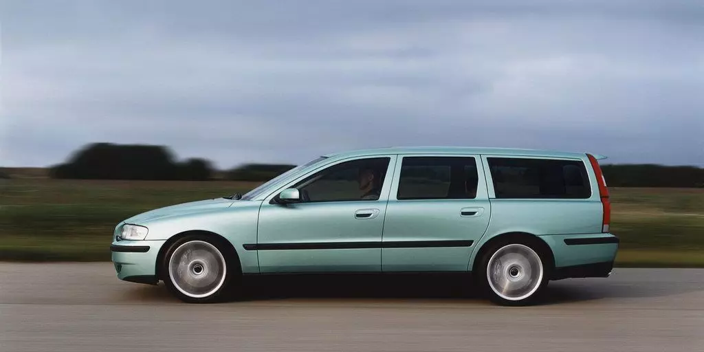 Volvo v70 r