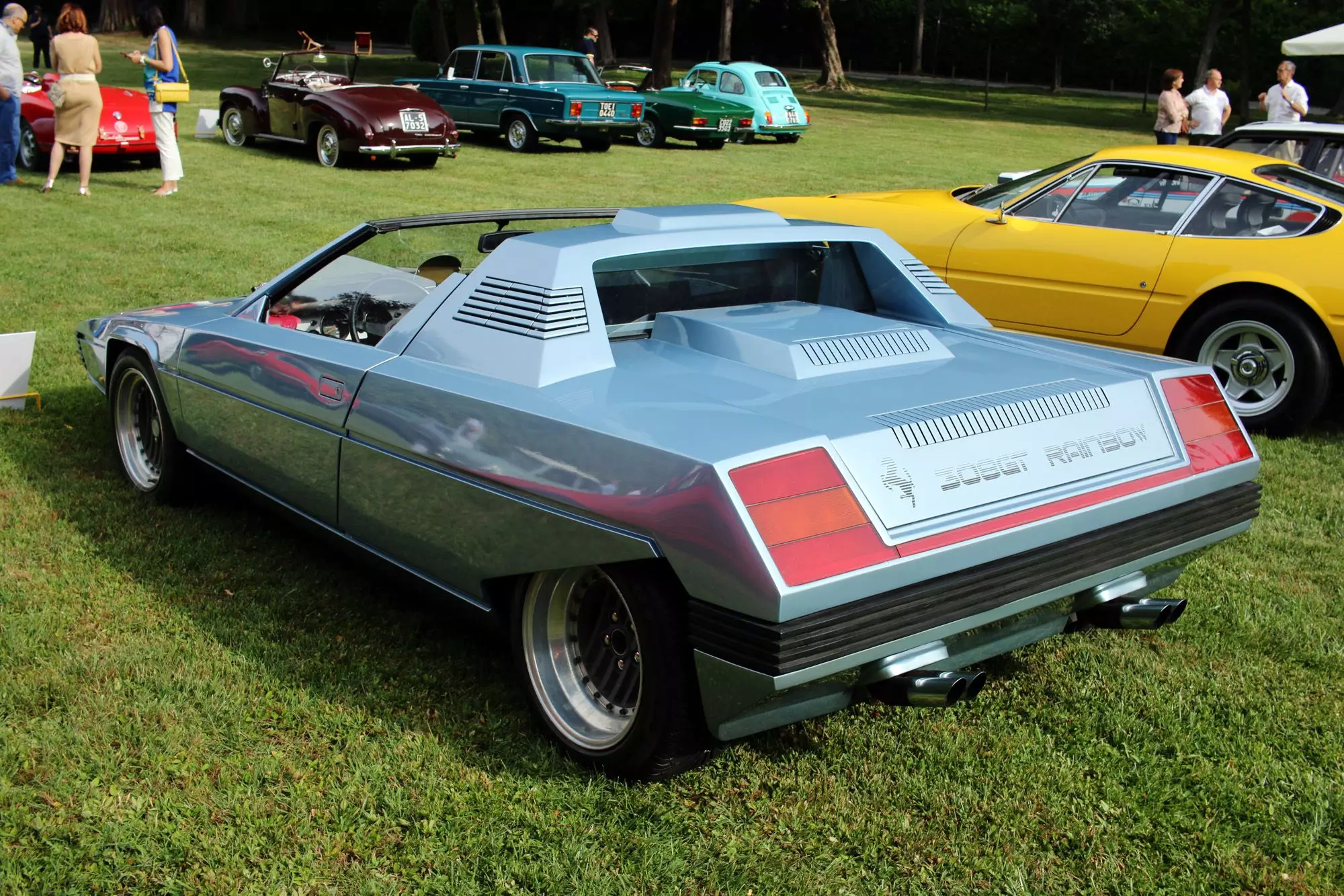 1976 ferrari 308 gt rainbow ngu bertone