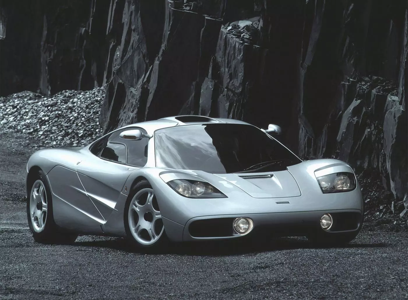 Veicoli terrestri, Veicoli, Auto, Supercar, Auto sportive, Design automobilistico, Performance car, Auto da corsa, Mclaren f1, Sistema di ruote per autoveicoli,