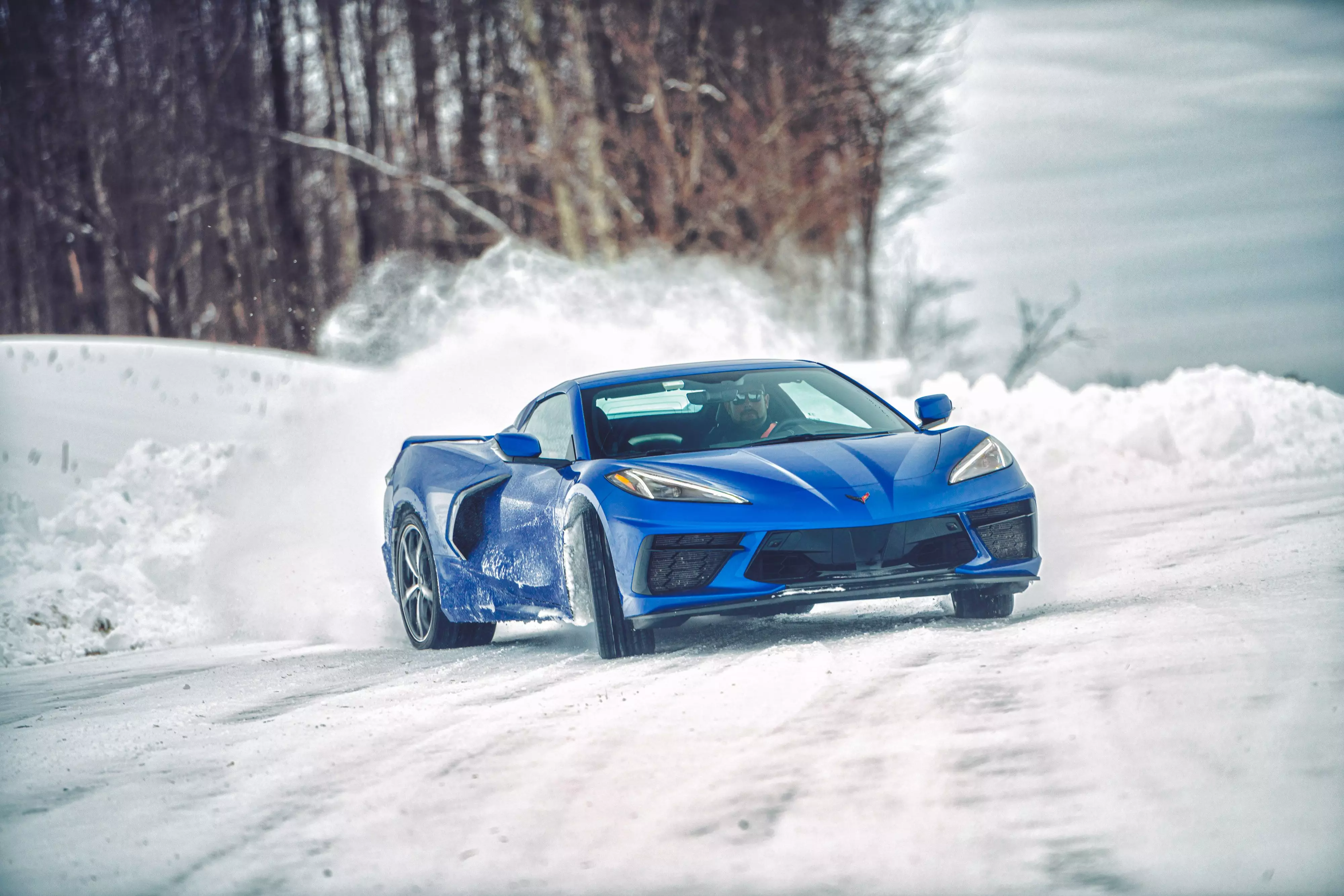 2021 chevy c8 corvette cabrio schnee winter täglich