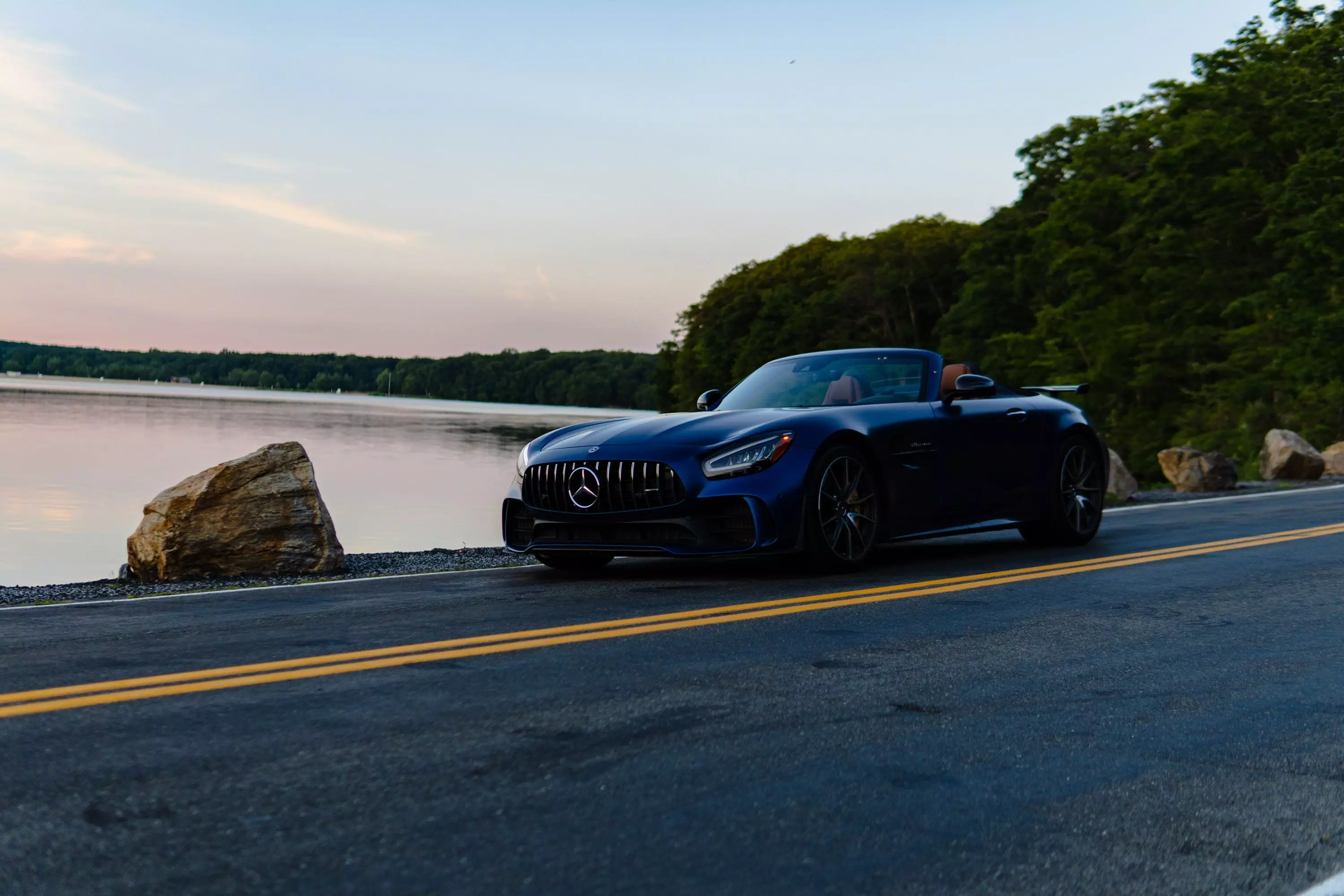 2020 mercedes amg gt r roadster