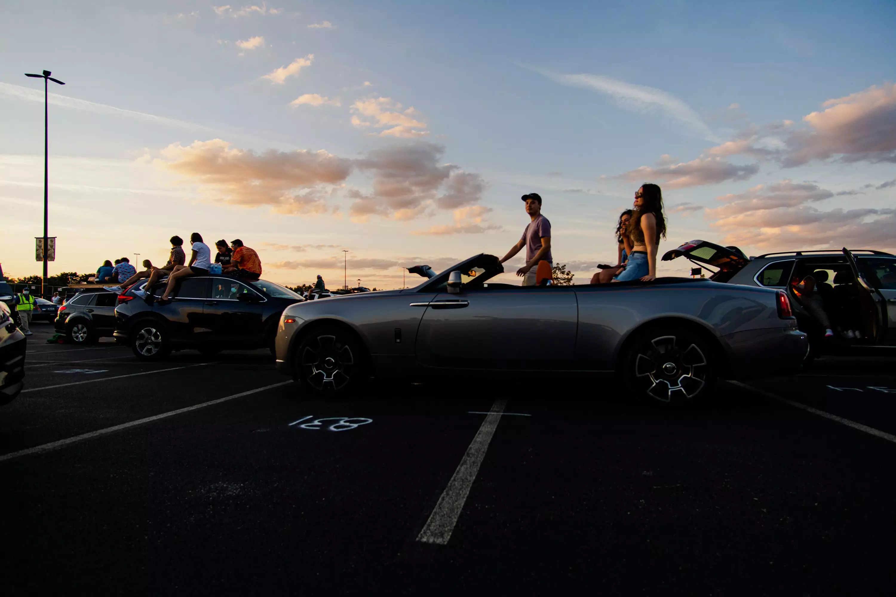 2020 rolls royce dawn drive em concerto covid coronavirus