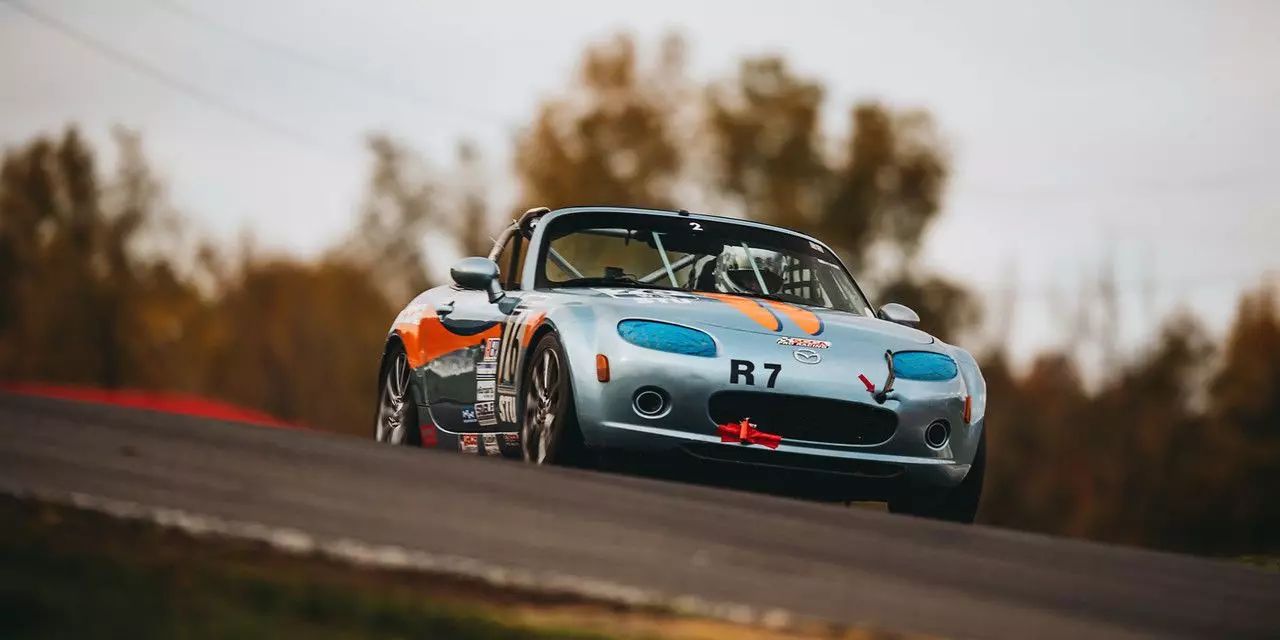 mazda mx5 cup