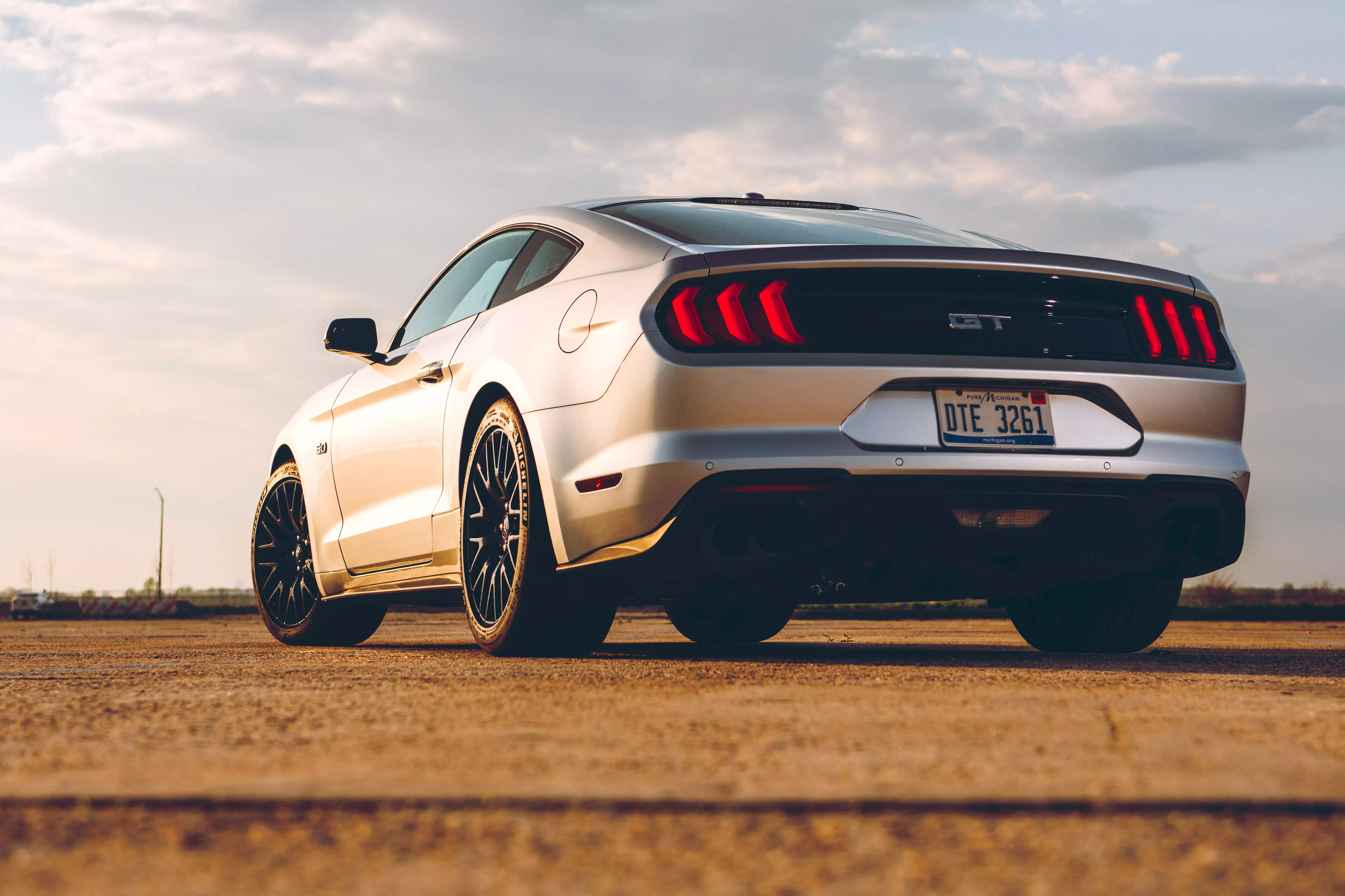 ford mustang gt