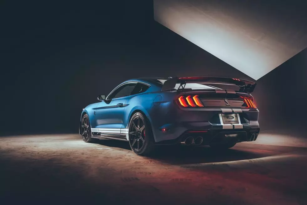 2020 Ford Mustang Shelby GT500: Tag nrho cov ntsiab lus Engineering