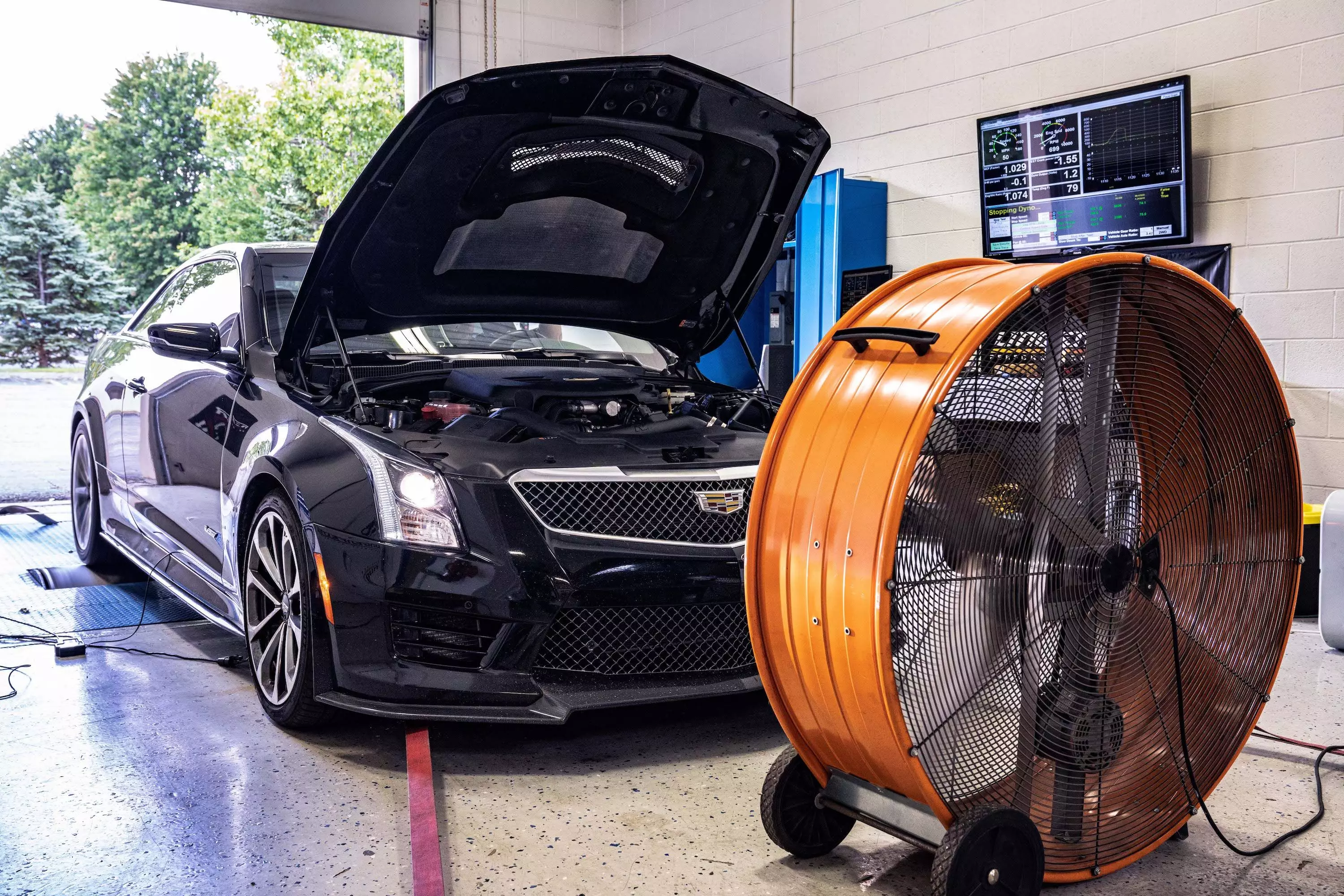 lingenfelter performance engineering cadillac atsv