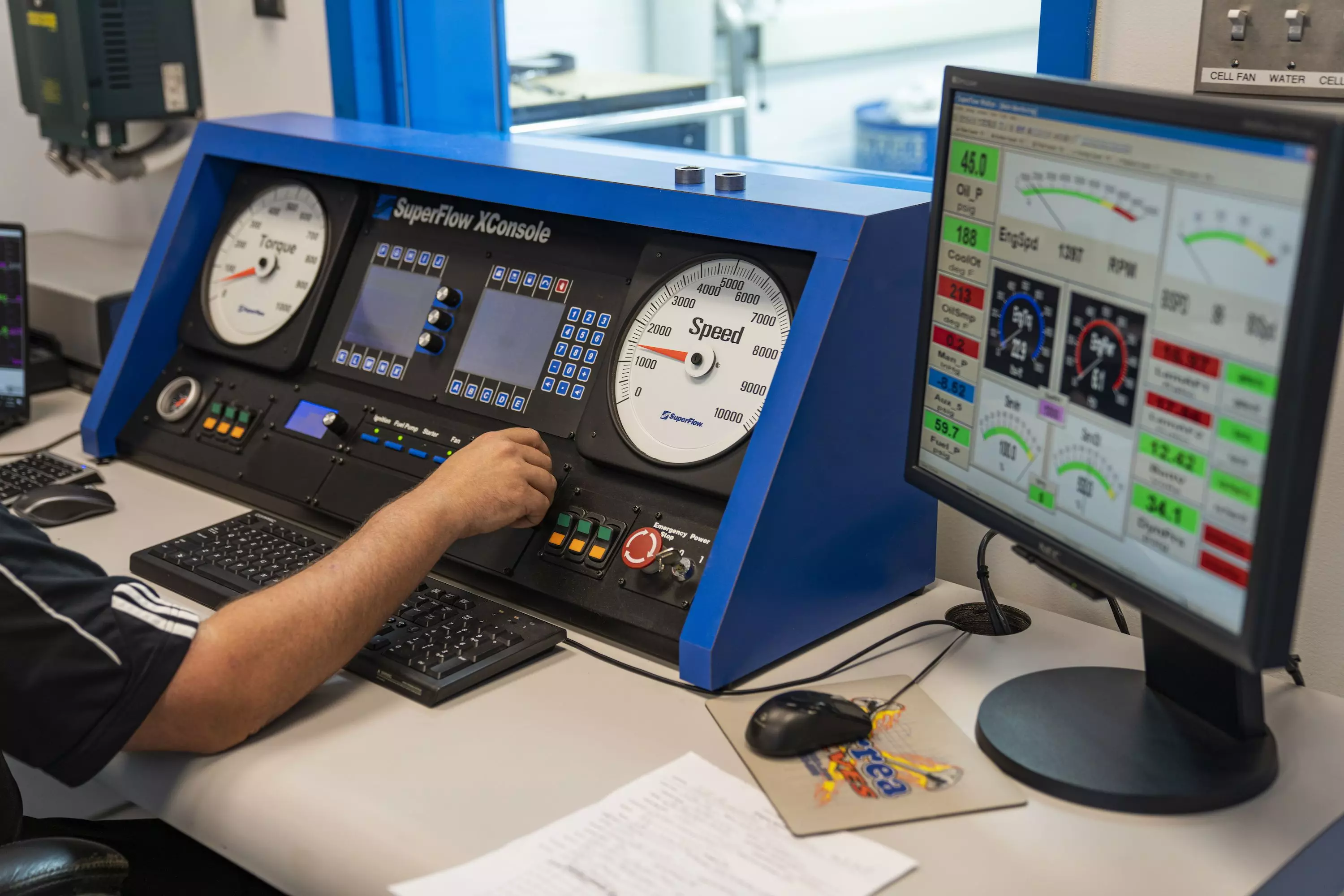 salle dyno d'ingénierie de performance lingenfelter