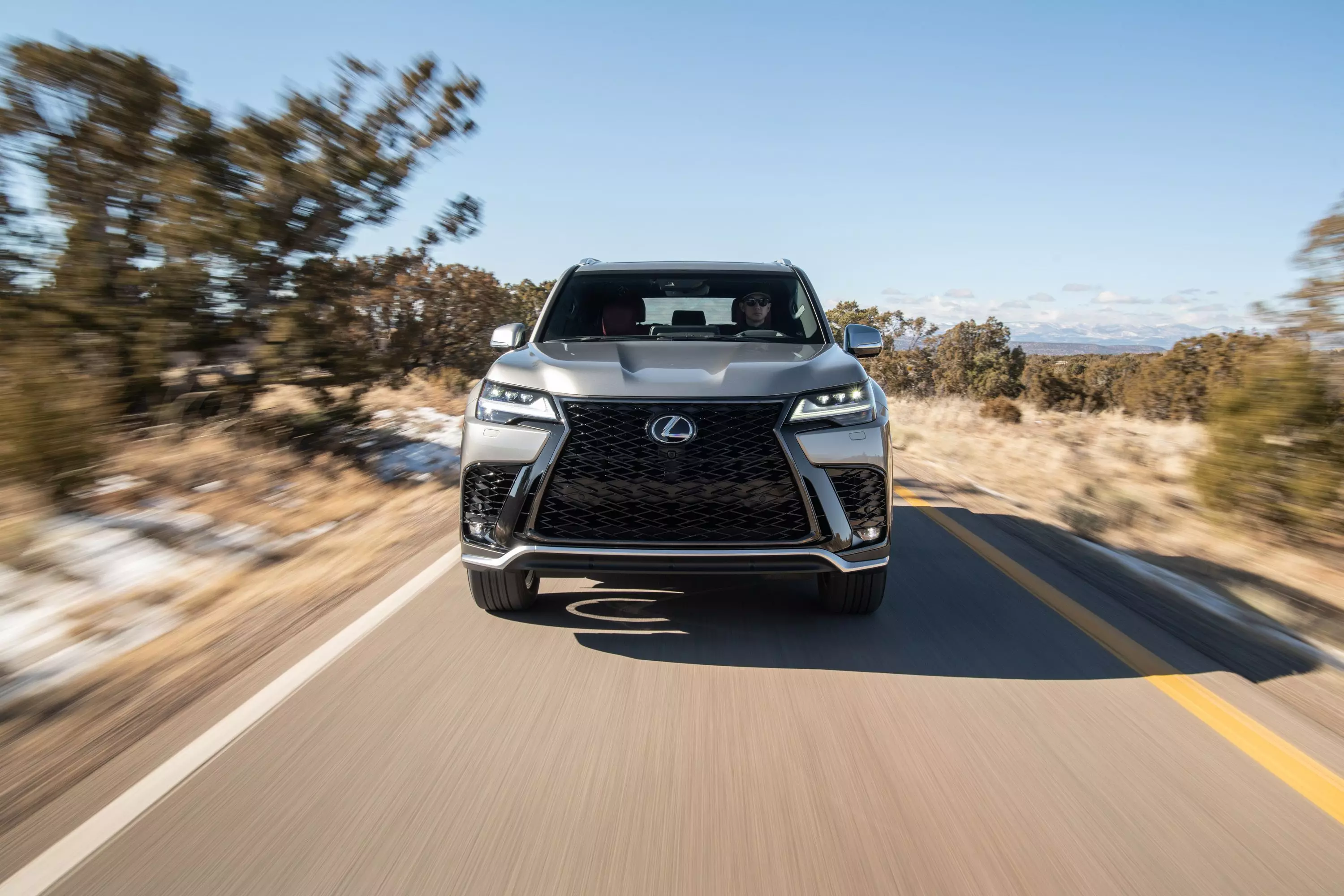 2022 lexus lx600