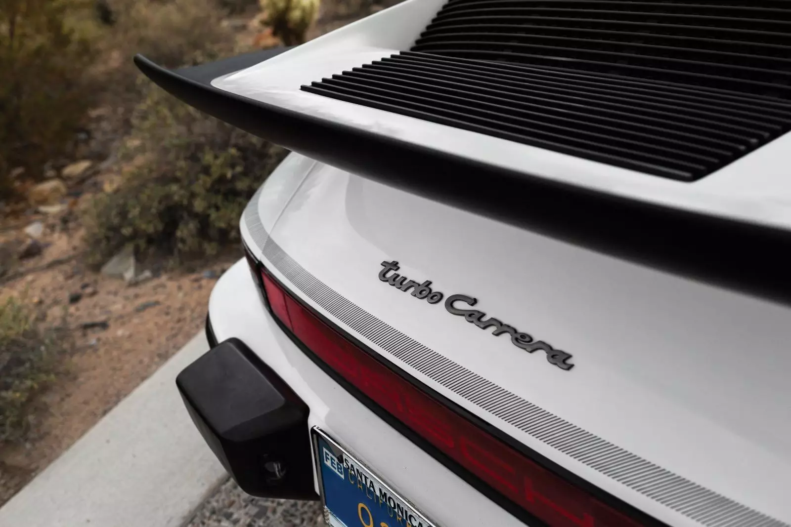 911 Turbo Carrera emblēma