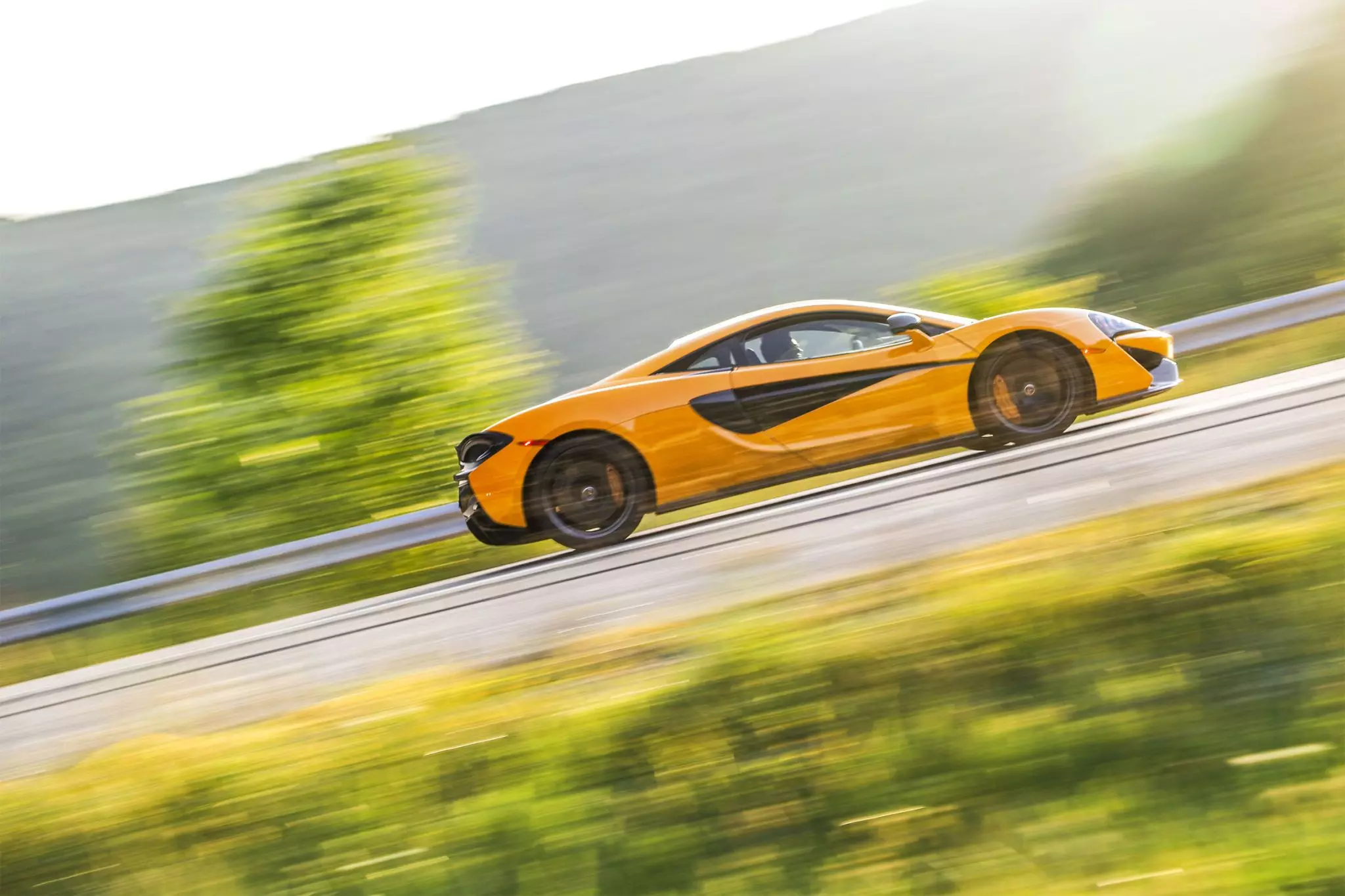 McLaren 570S