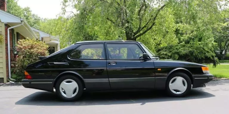 Saab 900 SPG