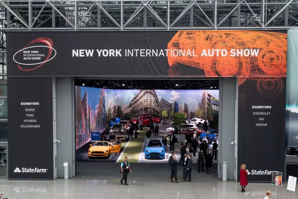 ニューヨーク市で開催されるニューヨーク国際自動車ショー。新しい...