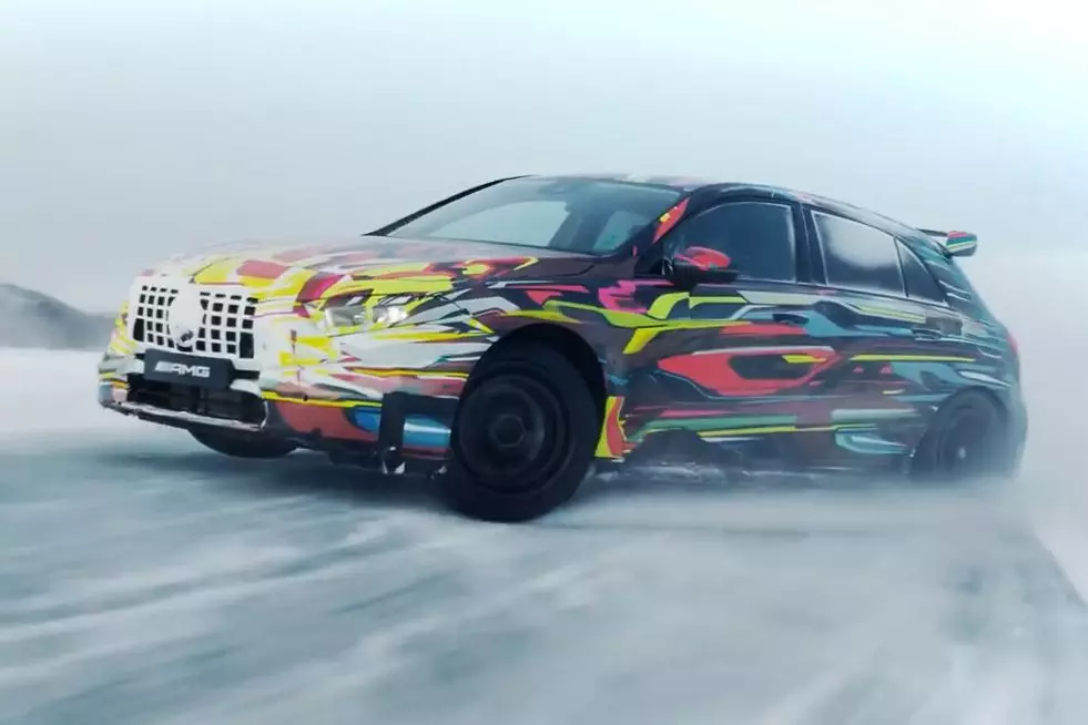 Mercedes-AMG A45 t’okan yoo ni Silinda Mẹrin ti o lagbara julọ ni agbaye