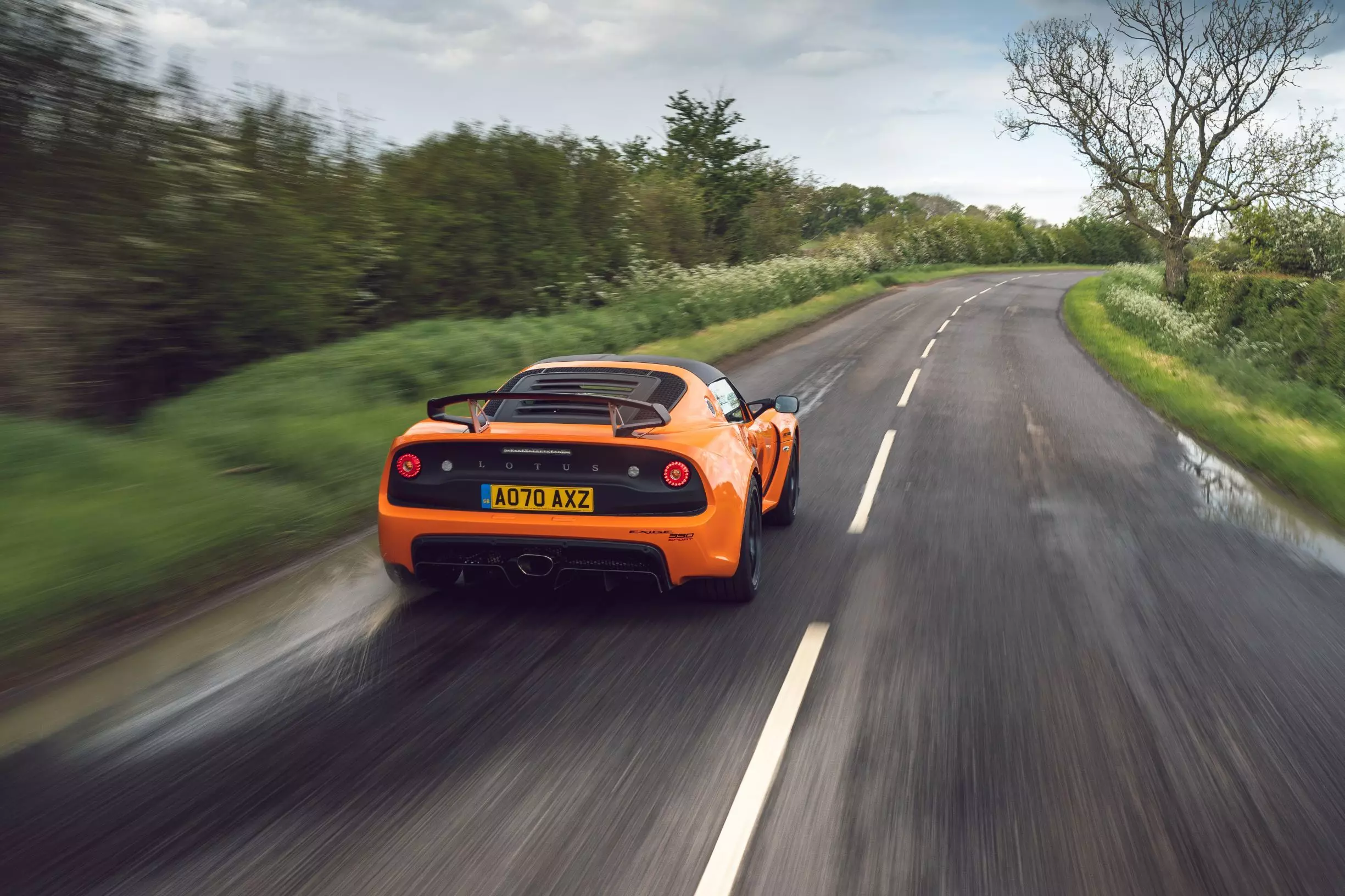 தாமரை exige 390 விளையாட்டு இறுதி பதிப்பு