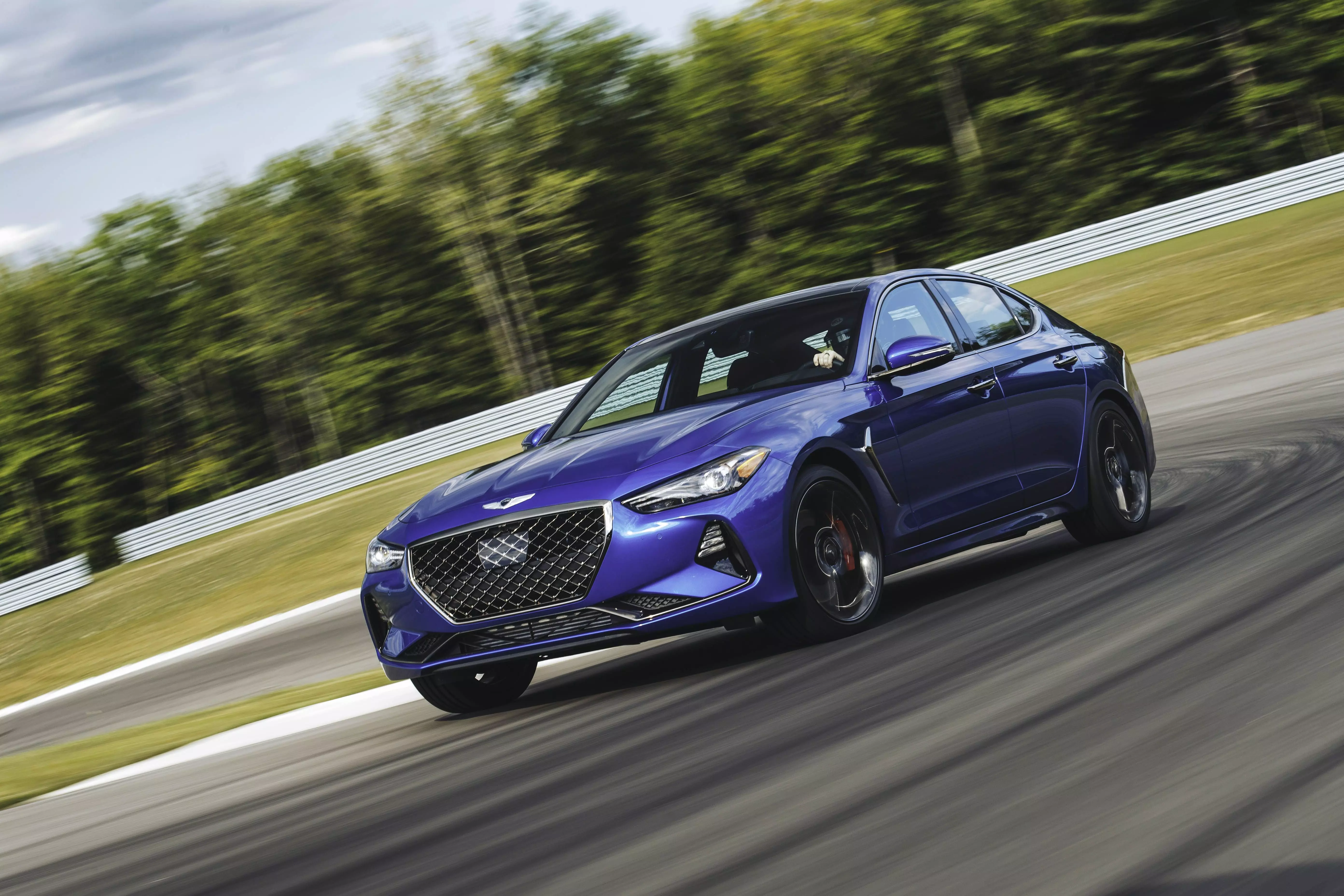 2019 Genesis G70- လမ်းနှင့် ခြေရာခံ စမ်းသပ်မှု