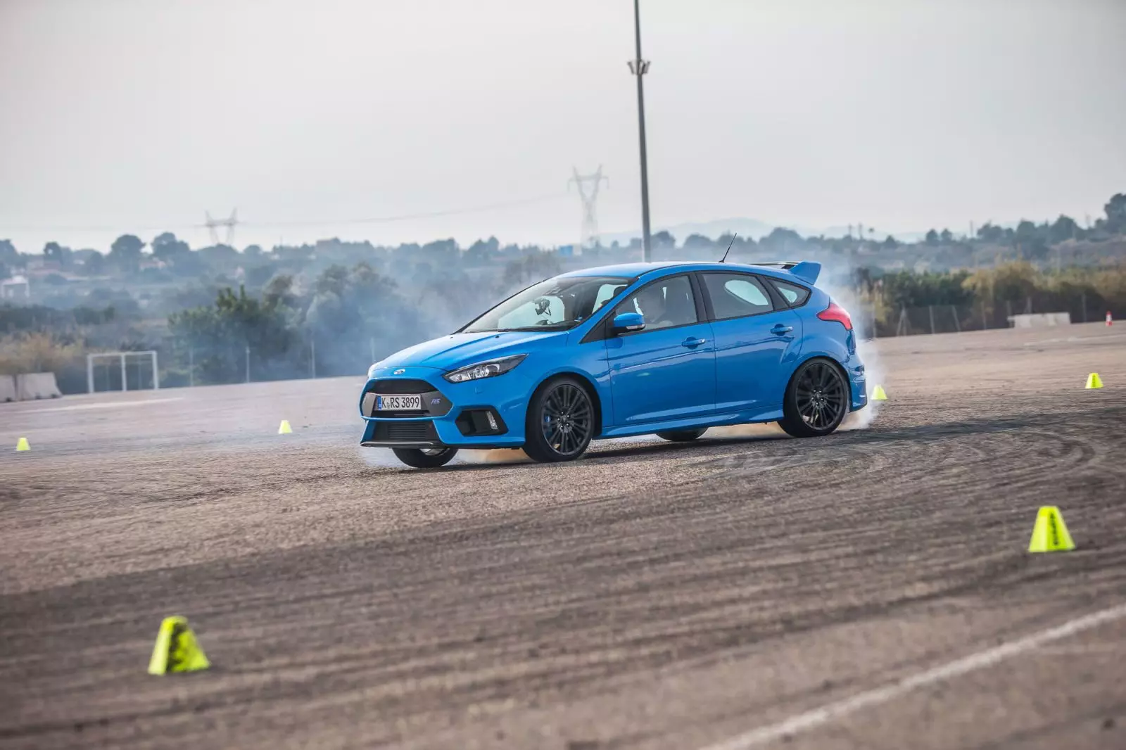 រថយន្ត Ford Focus RS