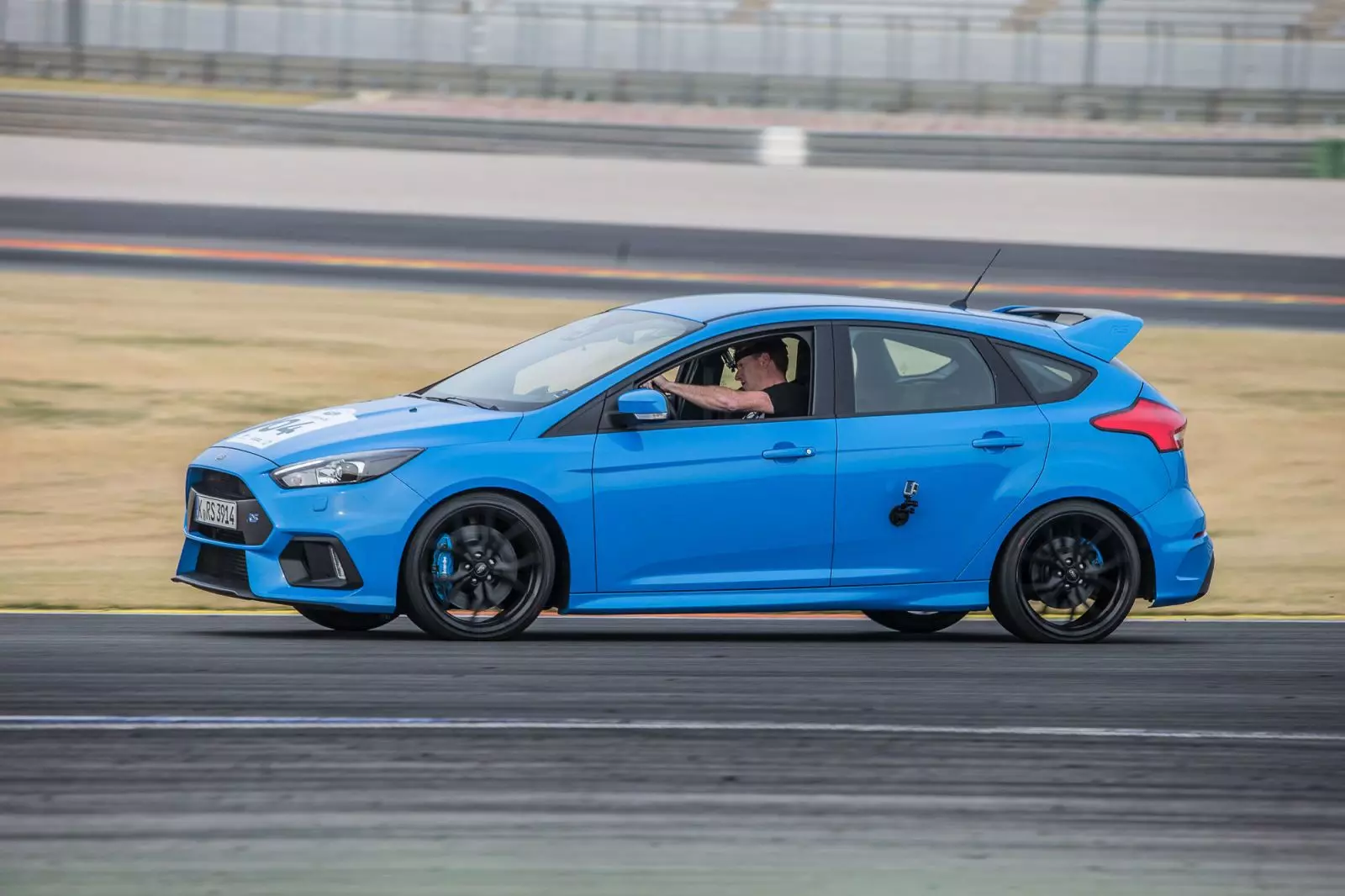 រថយន្ត Ford Focus RS