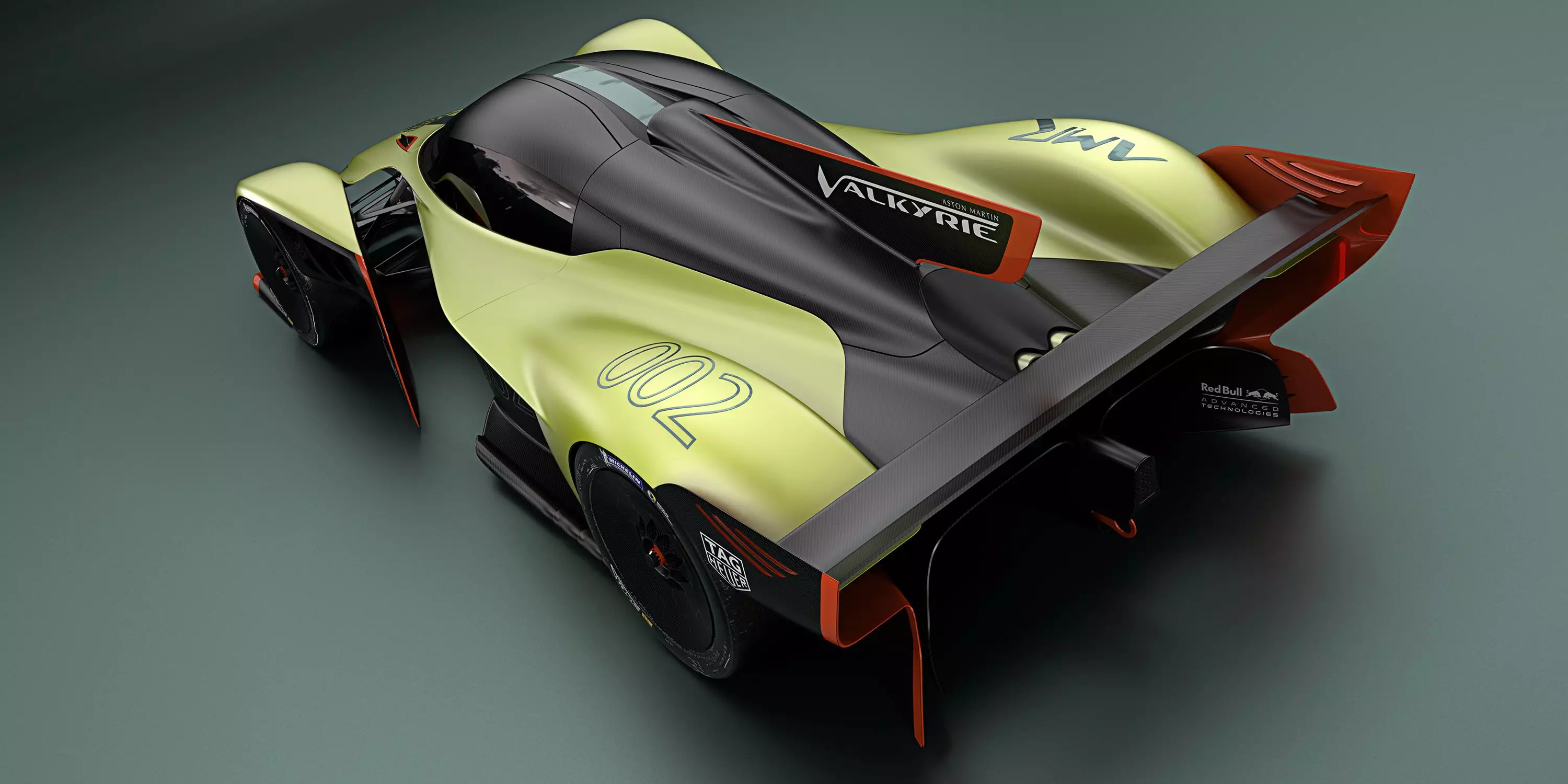 Aston Martin Valkyrie AMR Pro යනු F1 කාර්ය සාධනය සහිත ධාවන සෙල්ලම් බඩුවකි