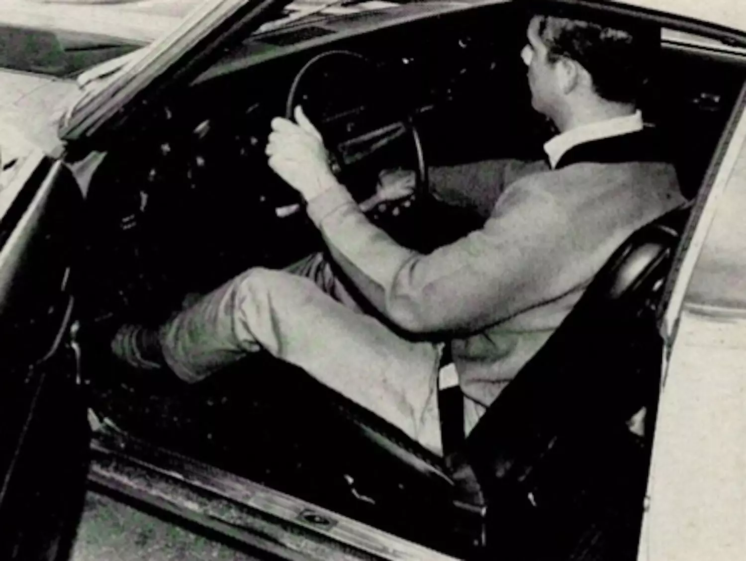 道路和赛道 1968 年 6 月 camaro z28 道路测试
