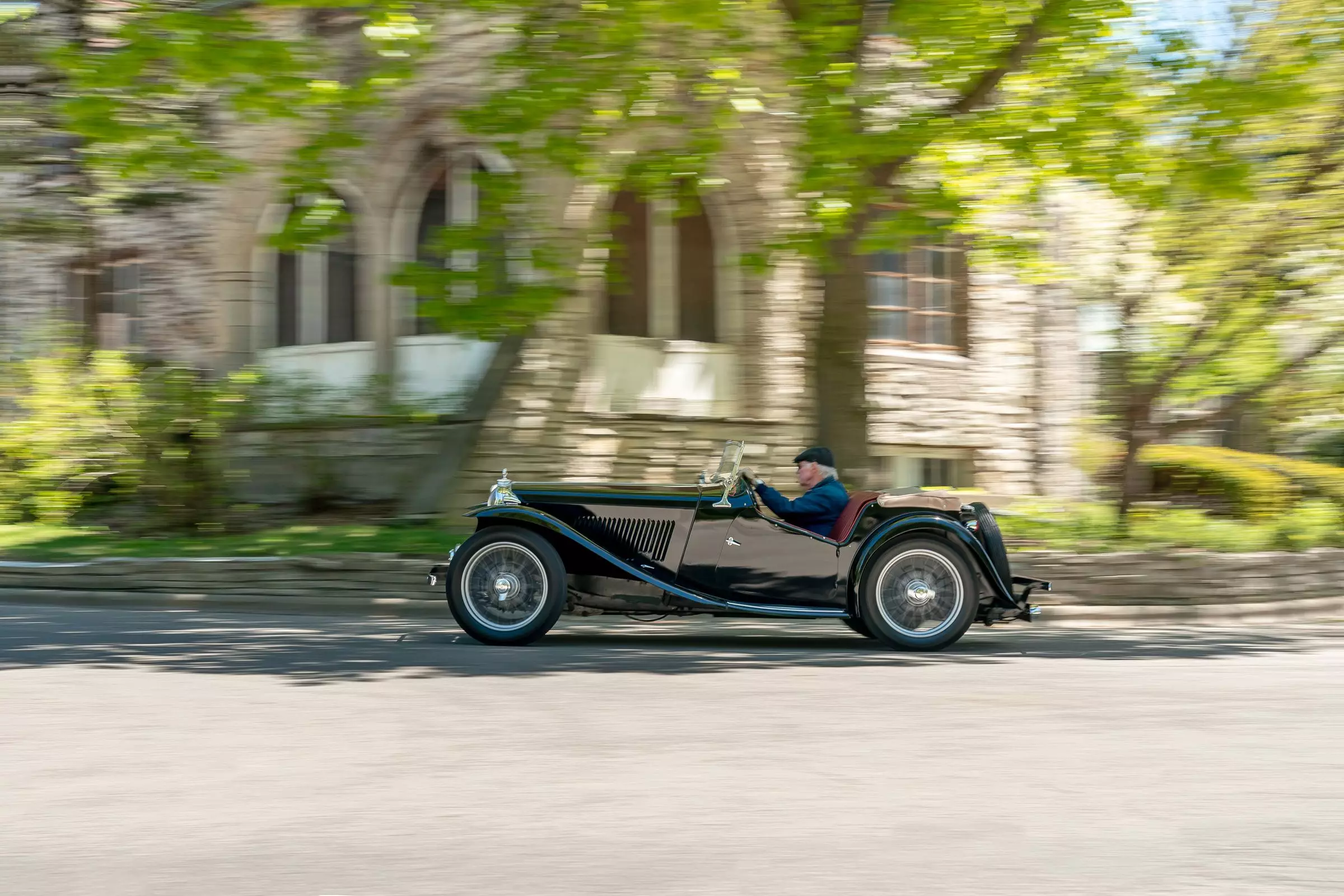 mg t.c.