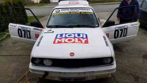 e30 shitbox racer