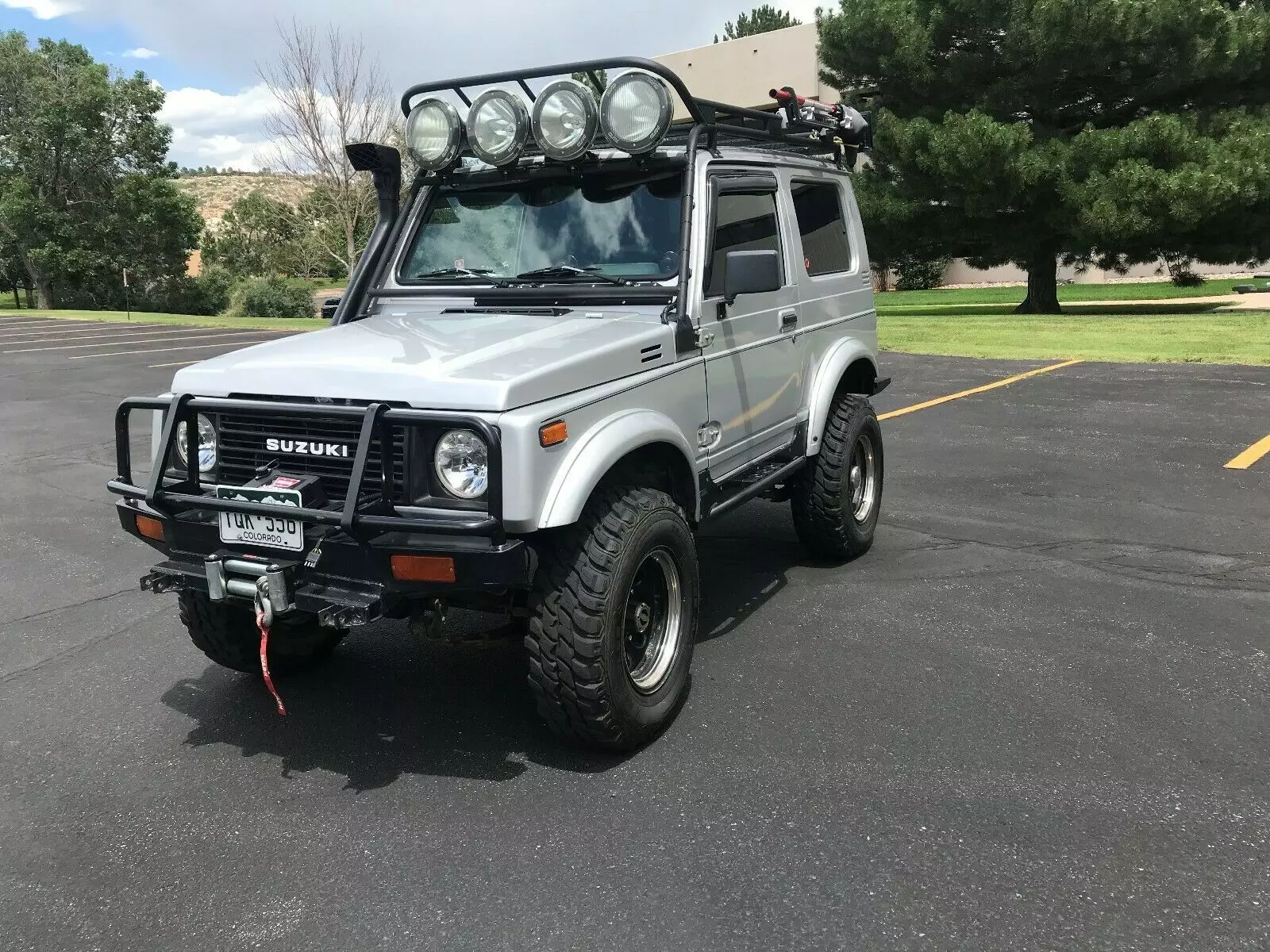 Suzuki Samurai Terbina Ini Merupakan Alternatif Jeep Off-Beat 2971_2