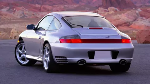 Porsche 996