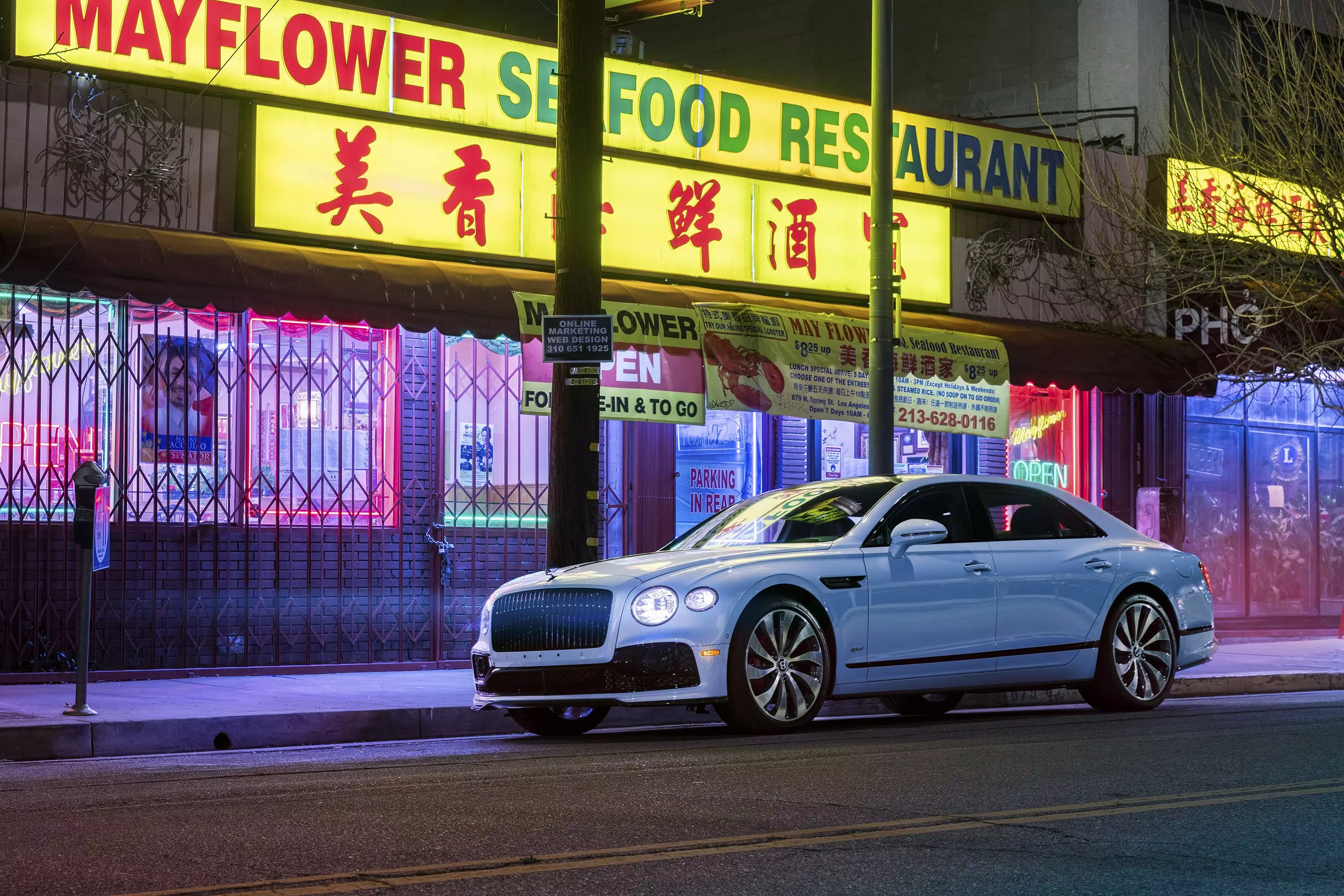 Bentley Flying Spur Hybrid je nežen uvod v električno prihodnost