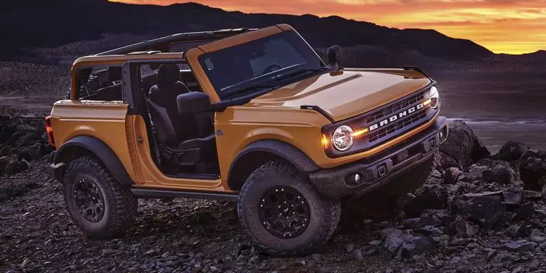 2021 ford bronco picha